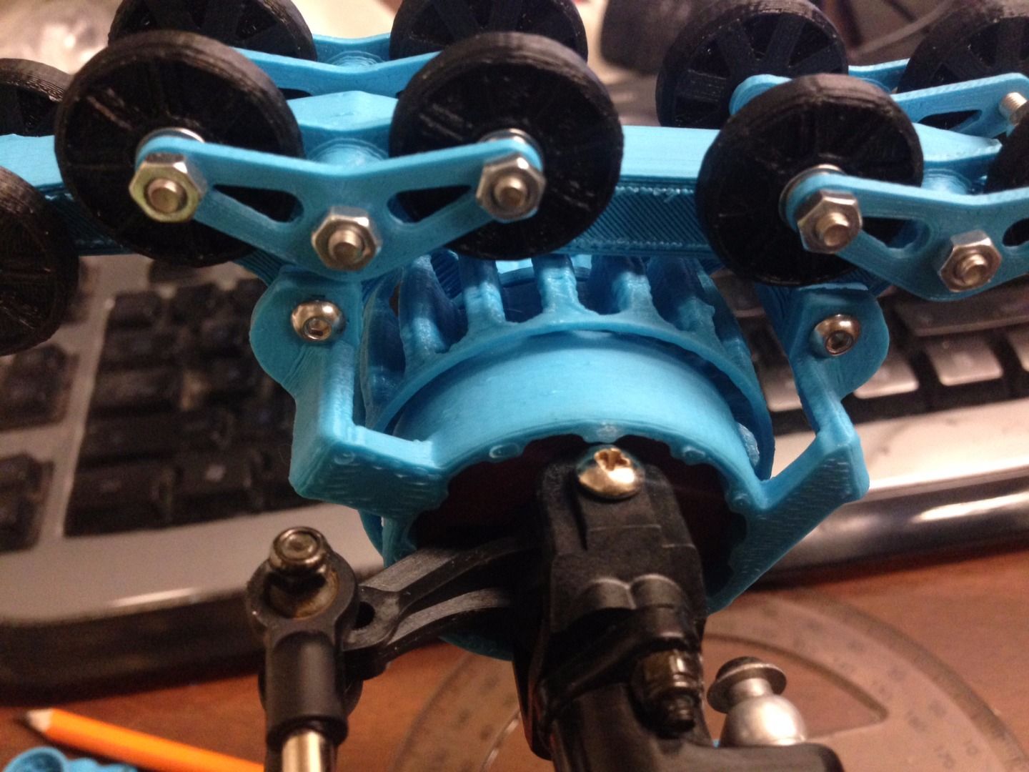 3D Printed MatTracks for RC Car in 1/10 Scale : 17 Steps (with Pictures ...