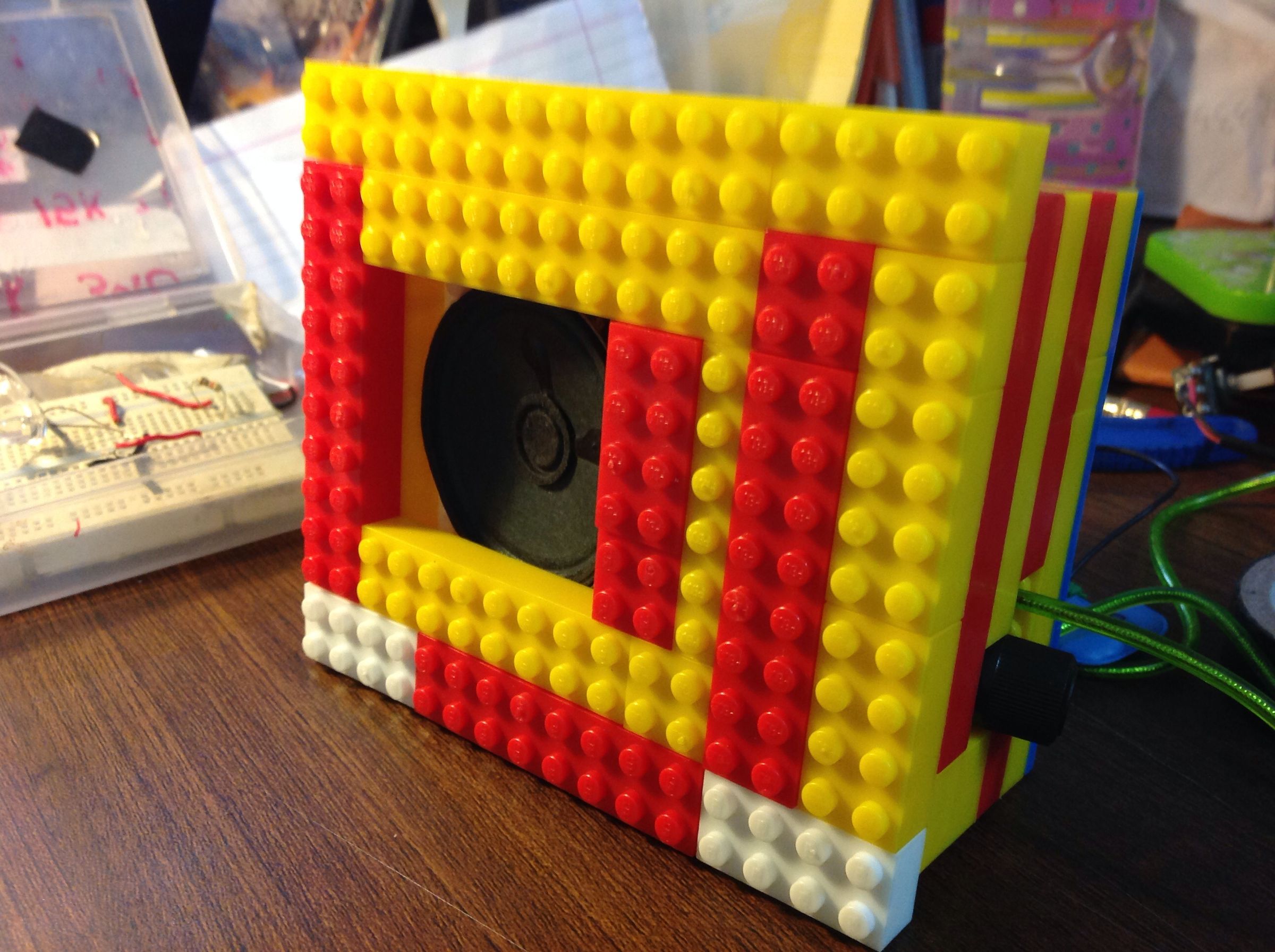 Project on speaker identification using matlab with lego