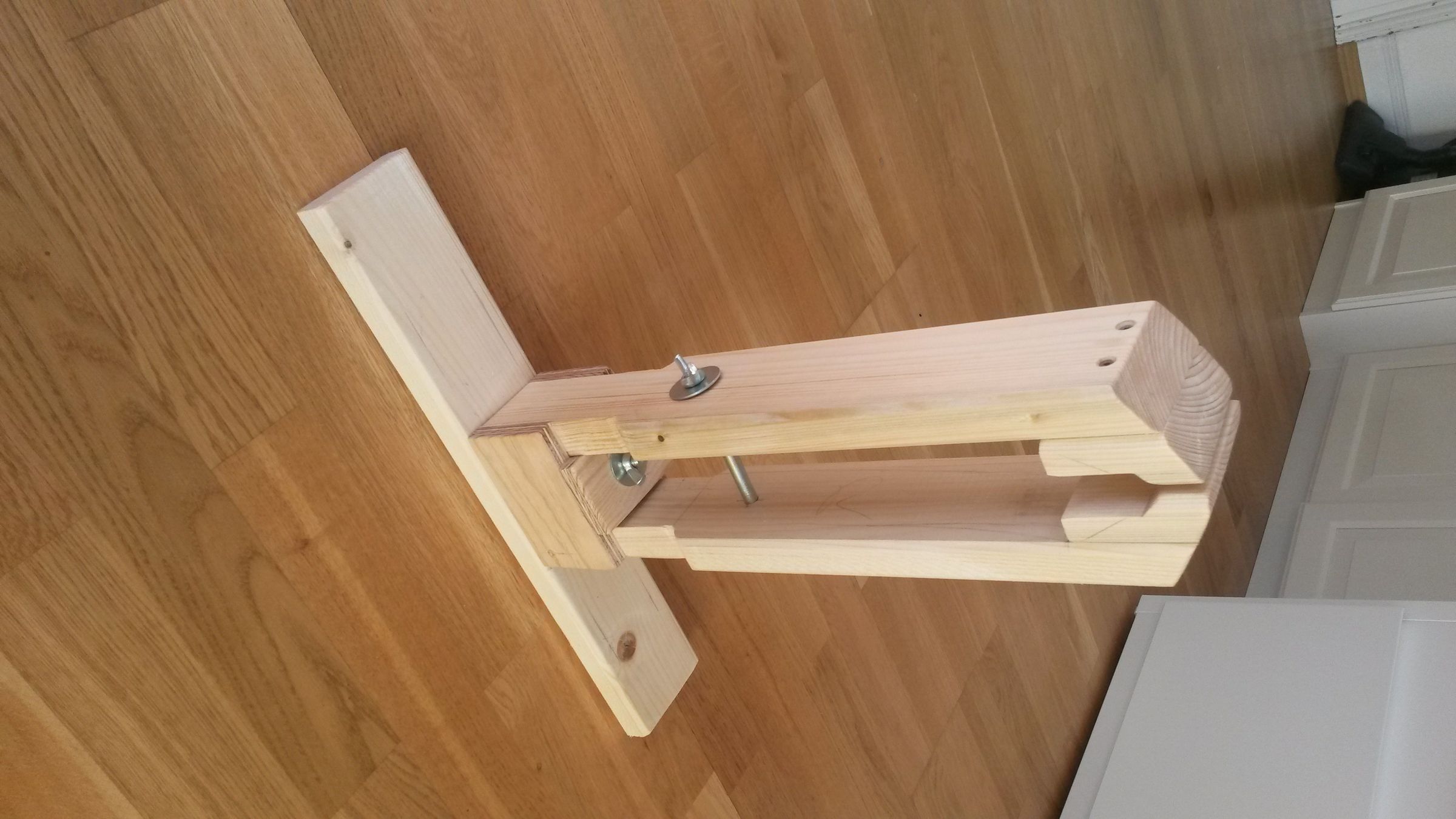 '3rd Hand' Leather Stitching Clamp : 7 Steps (with Pictures ...