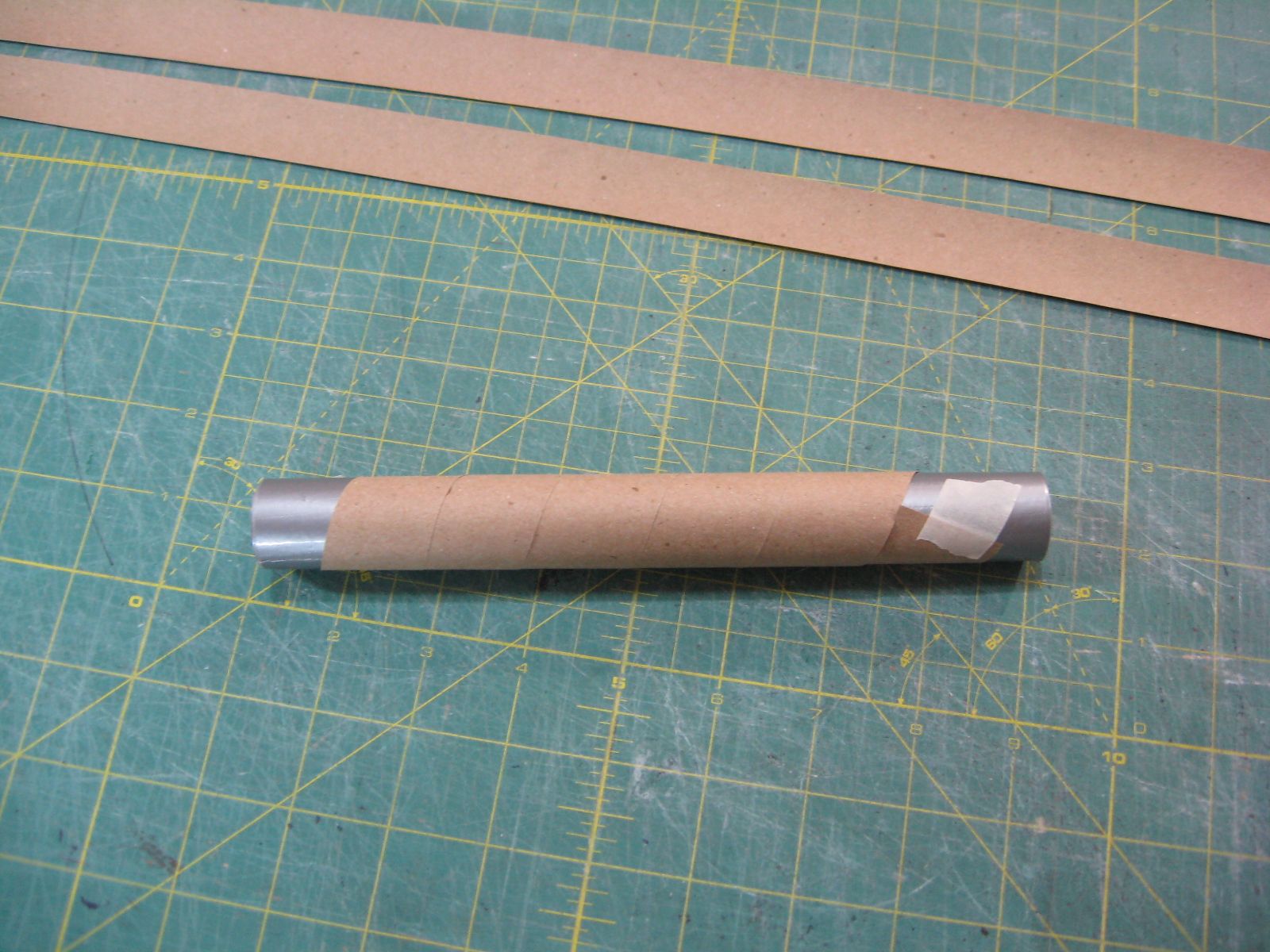 Make Your Own Kraft Paper Tubes : 8 Steps (with Pictures) - Instructables