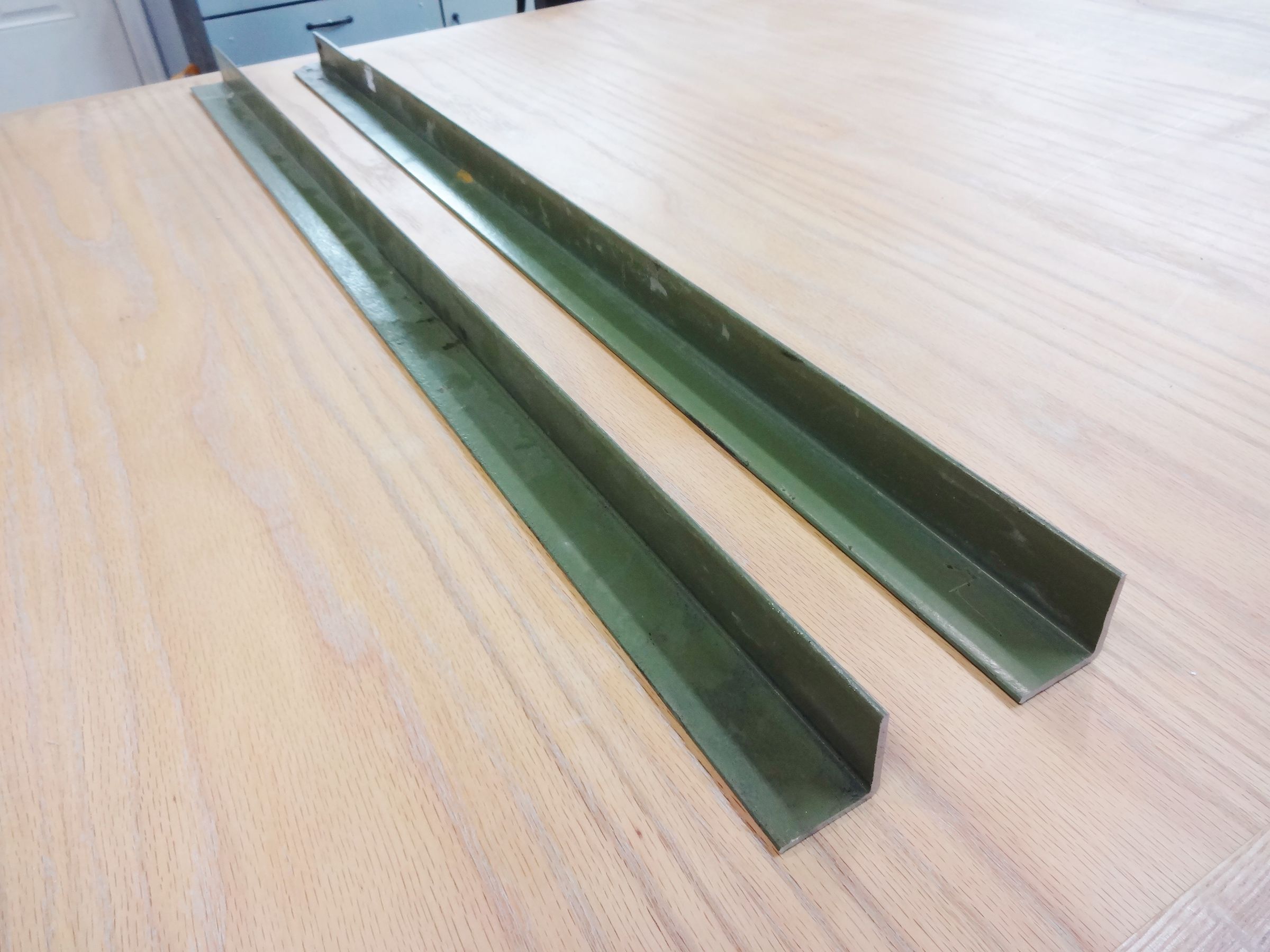 Height-Adjustable Outfeed Worktable : 11 Steps (with Pictures ...