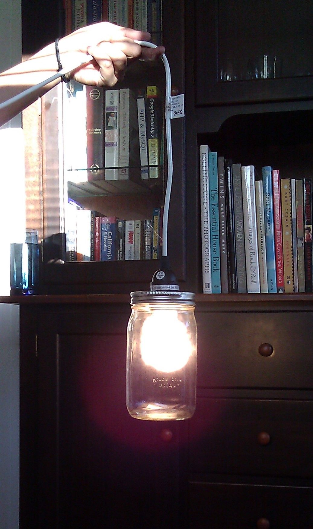Easy & Cheap Hanging Jar Light : 4 Steps - Instructables