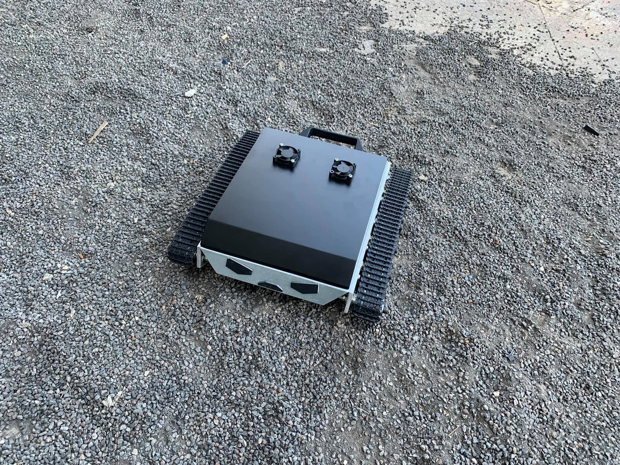 How to Build a DIY Powerful Metal Rc Robot Tank V2.0 : 4 Steps ...