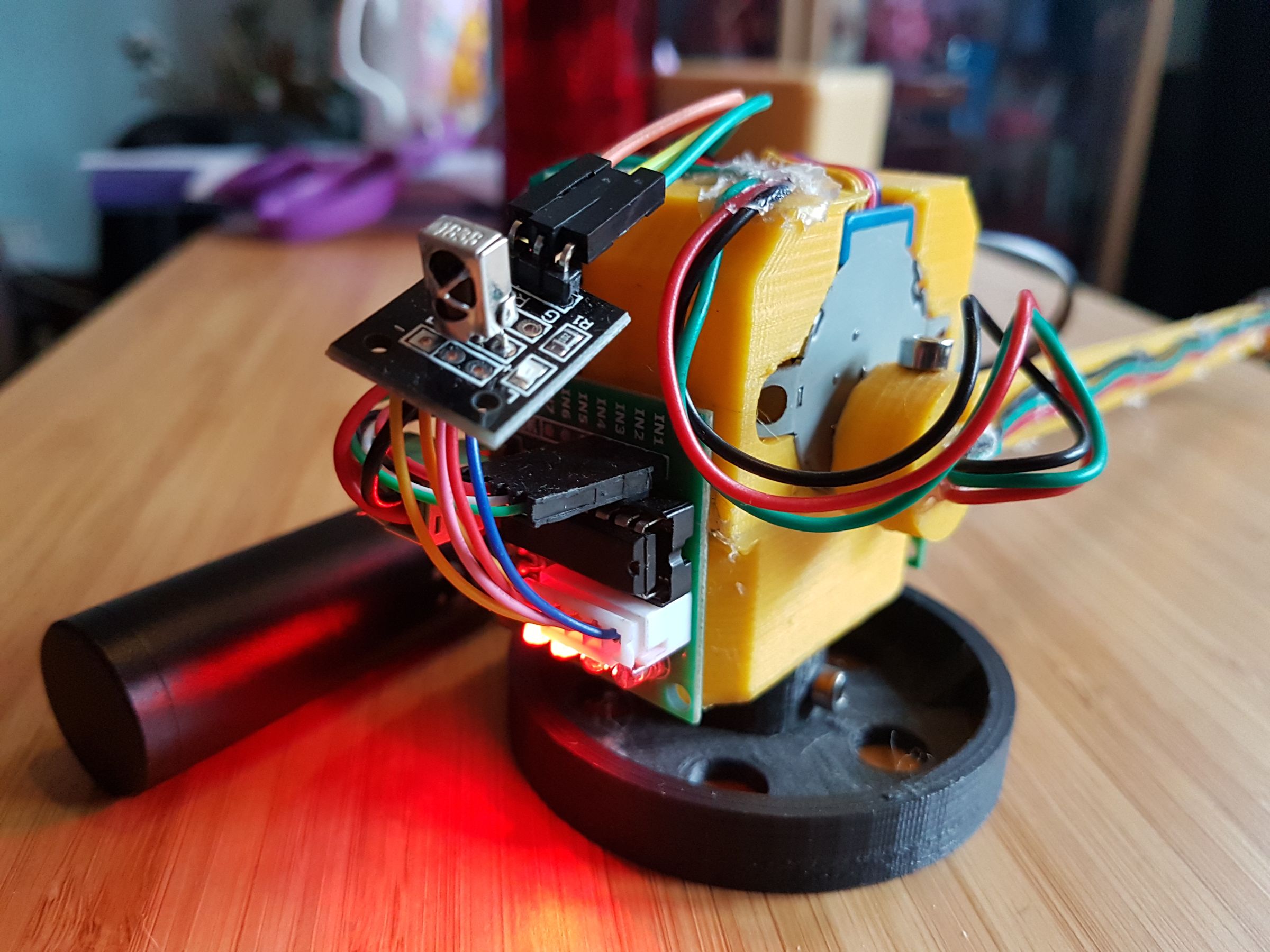 Light Painting Robot : 6 Steps (with Pictures) - Instructables