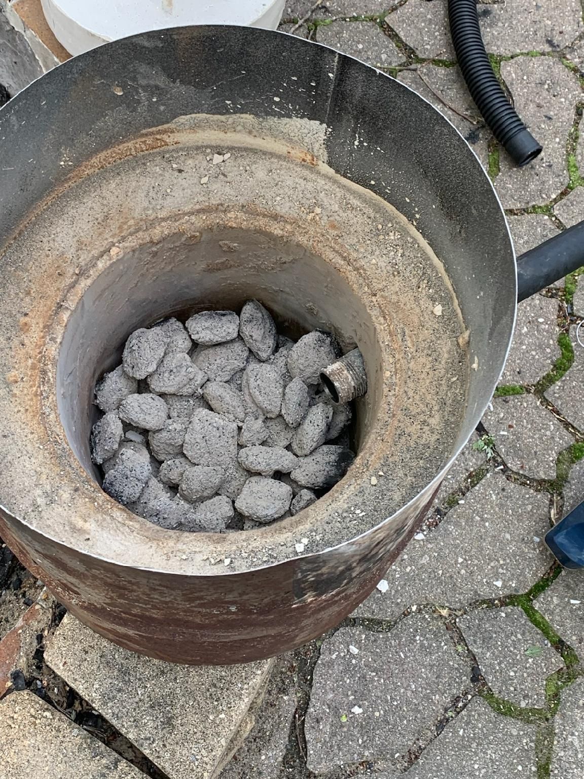 DIY Blast Furnace on a Budget! : 10 Steps (with Pictures) - Instructables