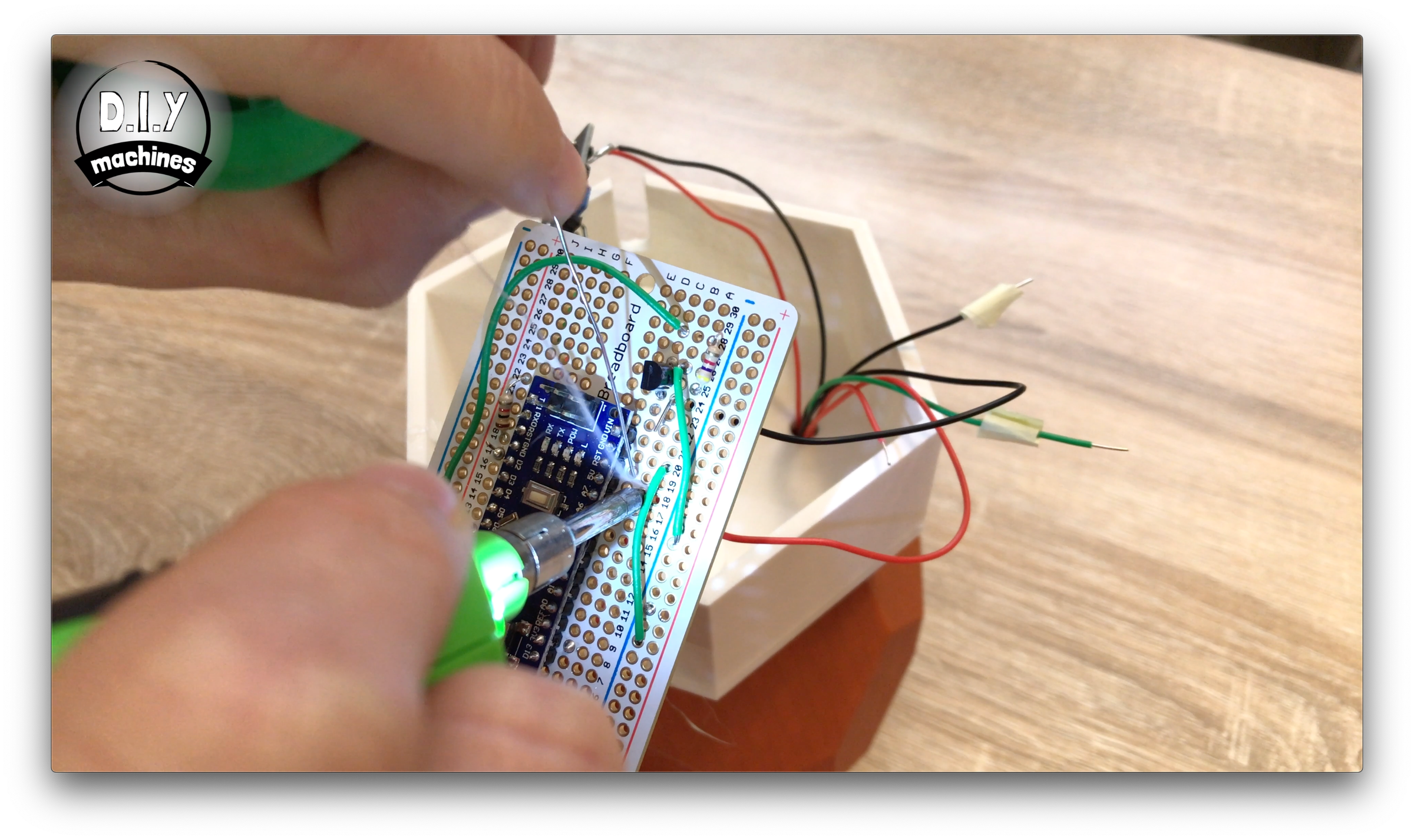 Automatic Smart Plant Pot - (DIY, 3D Printed, Arduino, Self Watering ...