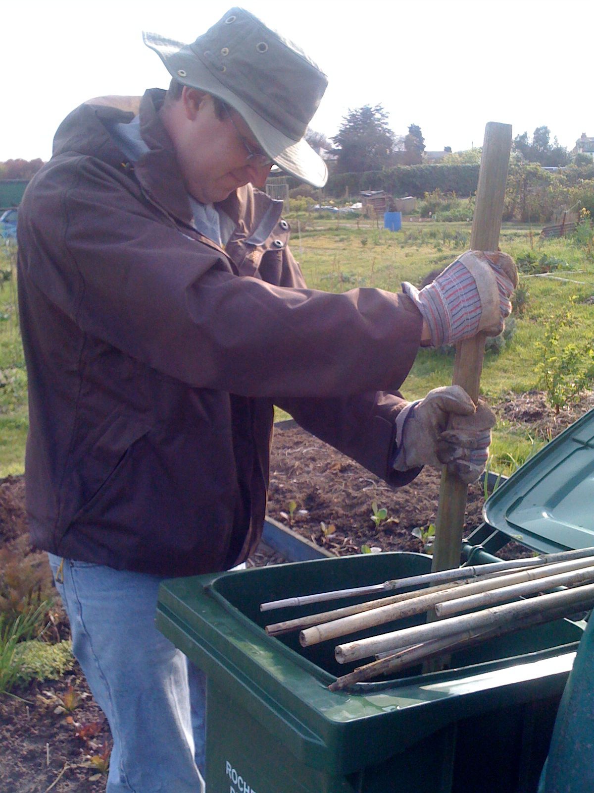 Nettle Fertiliser : 5 Steps - Instructables