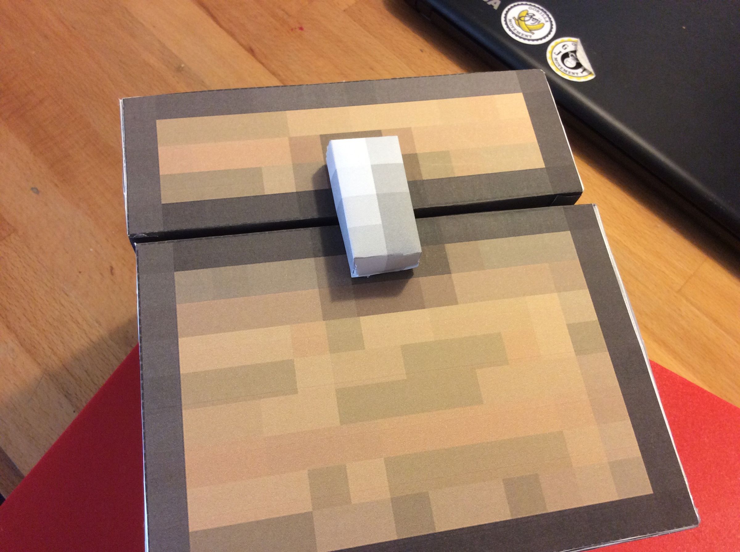 Minecraft Chest : 8 Steps - Instructables