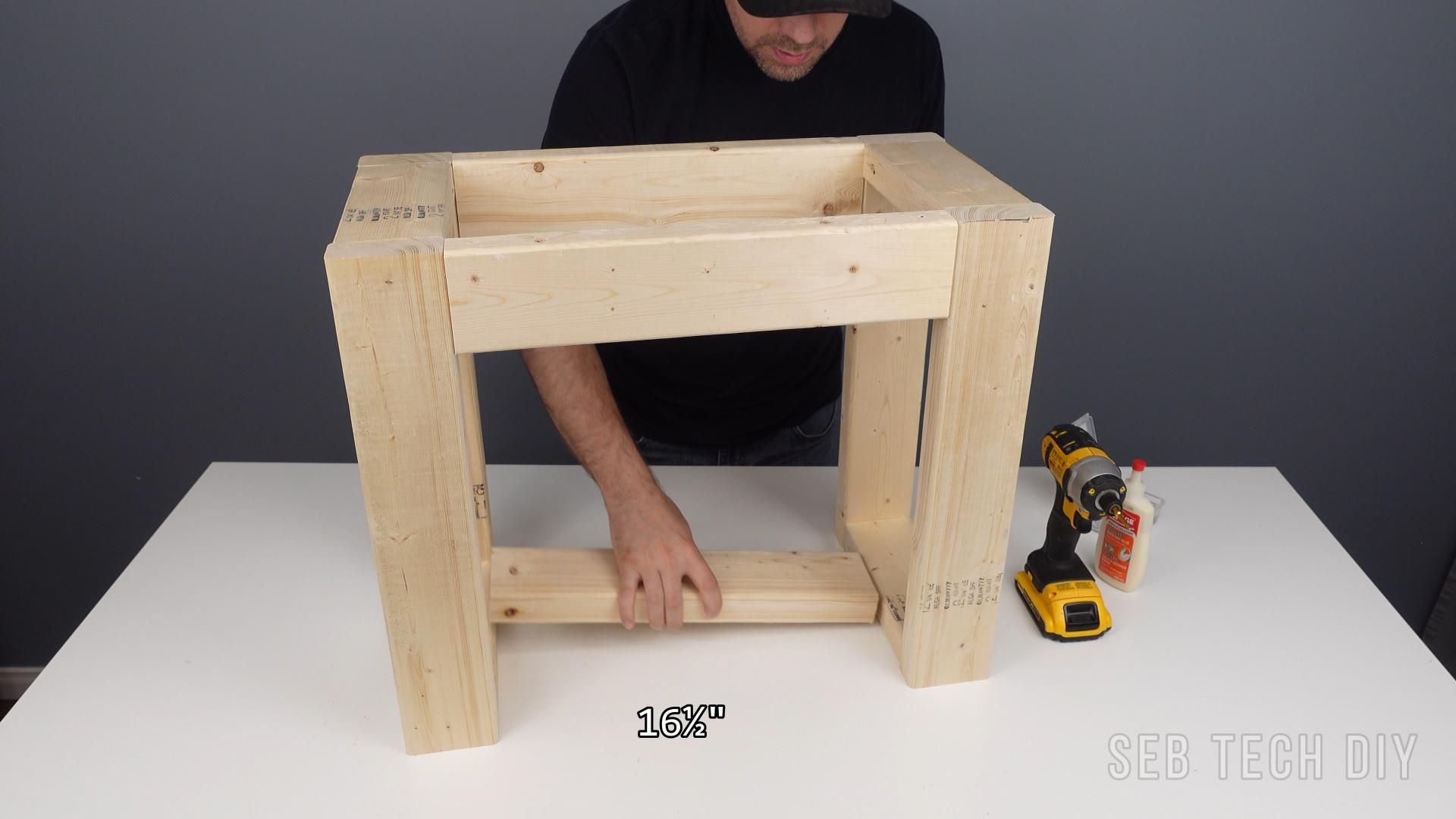 How to Build an Outdoor Wooden Side Table Out of 2x4's : 8 Steps (with ...