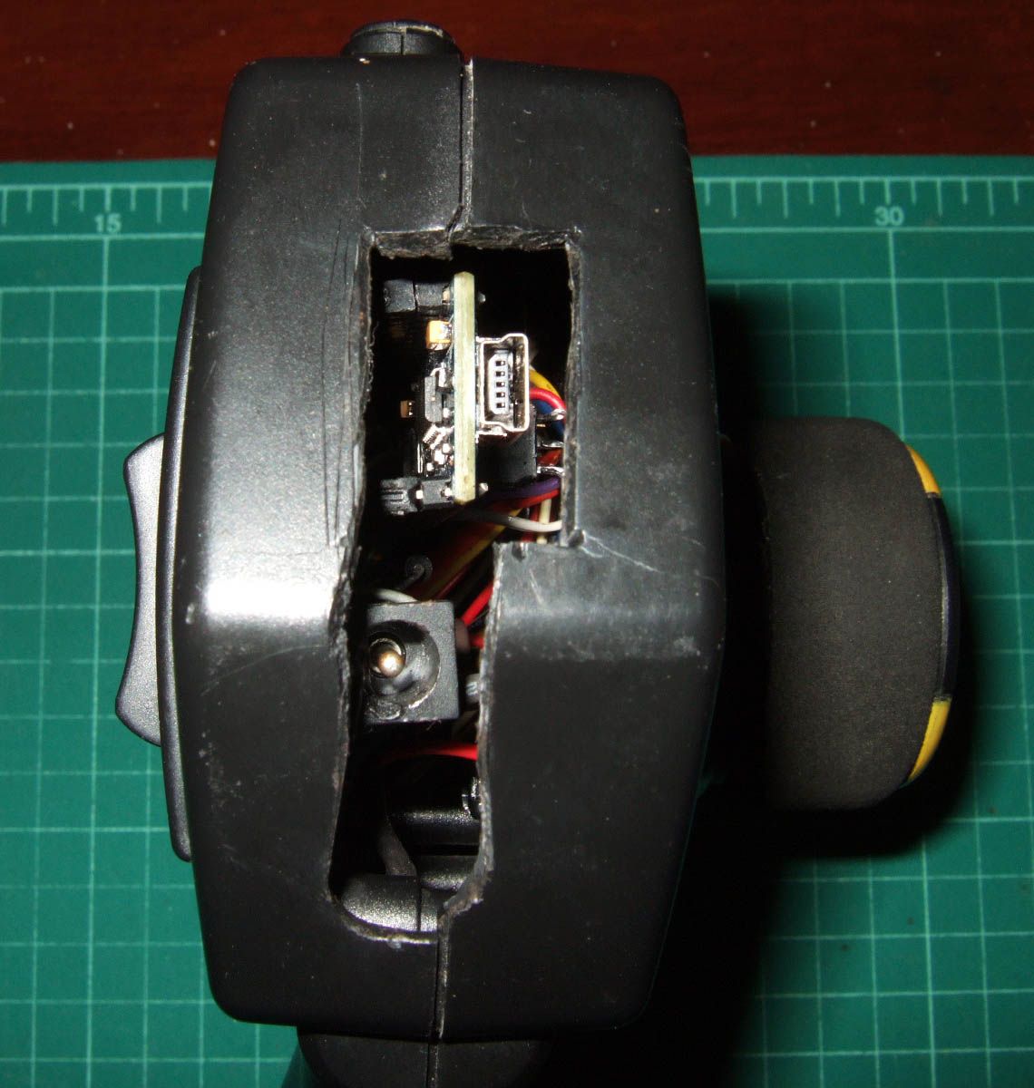 How to Hack RC Car Transmitter Via 2.4 GHz NRF24L01 Arduino Part1 Tx ...