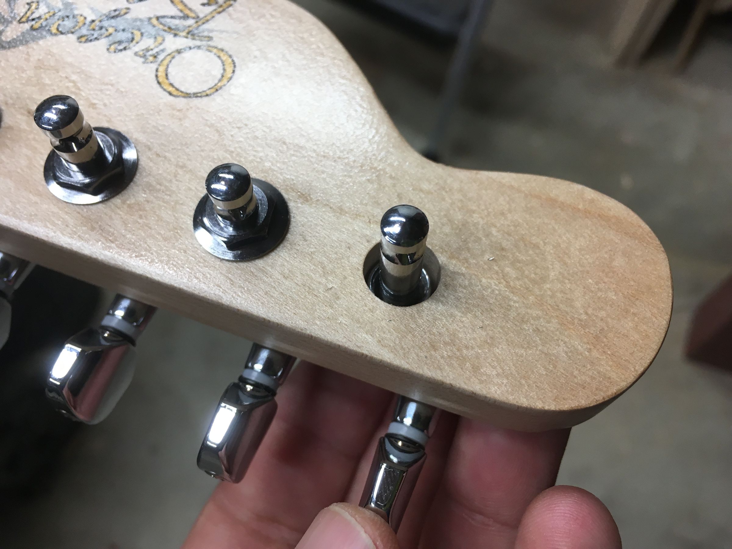 Barncaster Electric Guitar : 22 Steps (with Pictures) - Instructables
