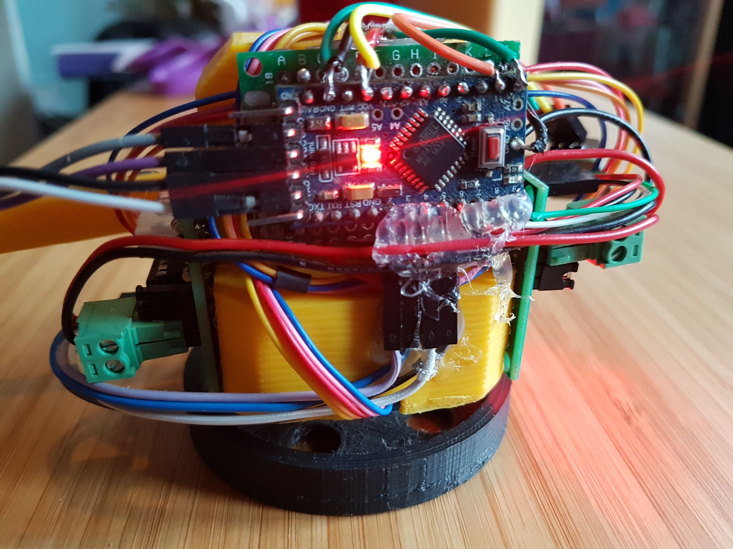 Light Painting Robot : 6 Steps (with Pictures) - Instructables
