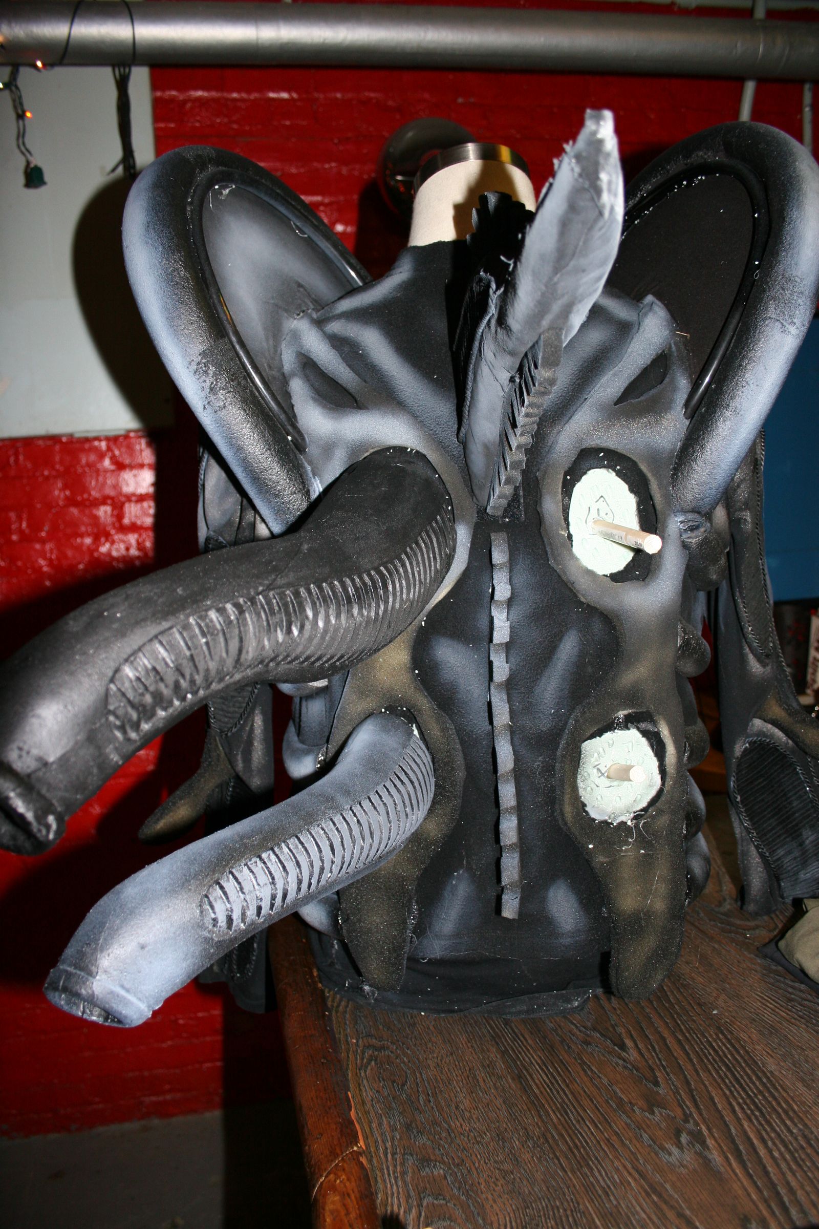 Alien Xenomorph Costume : 17 Steps (with Pictures) - Instructables