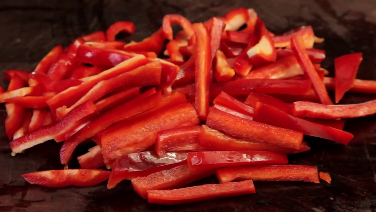 Fastest Way to Cut a Bell Pepper : 5 Steps (with Pictures) - Instructables