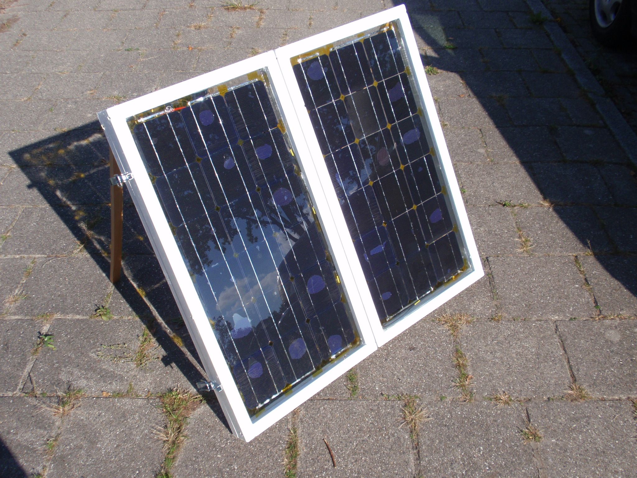 90W Portable Solar Panel : 11 Steps - Instructables