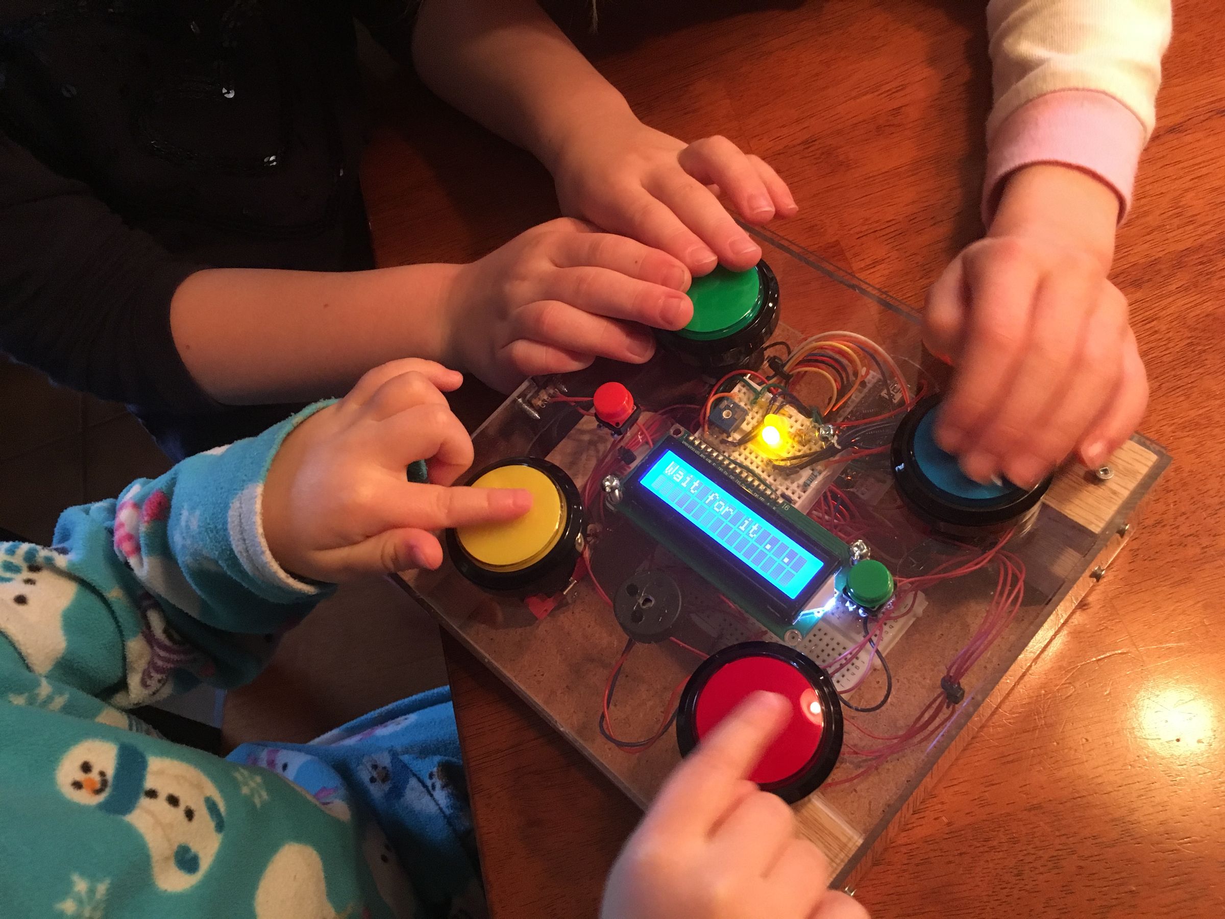 Arduino Fastest Reaction Time Game for 1-4 Players : 4 Steps (with ...