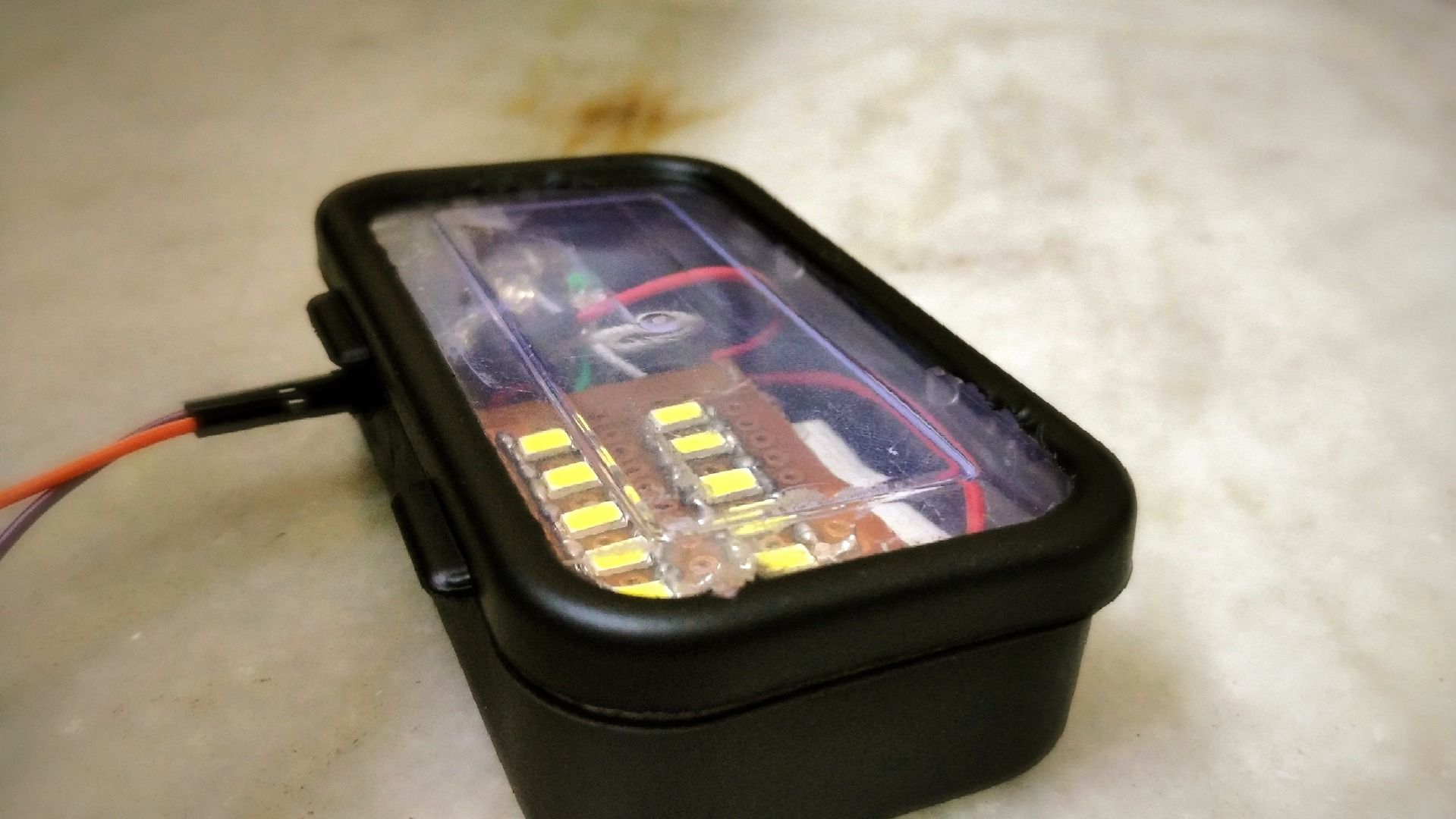 The Ultimate 1 $ Emergency Light : 5 Steps (with Pictures) - Instructables