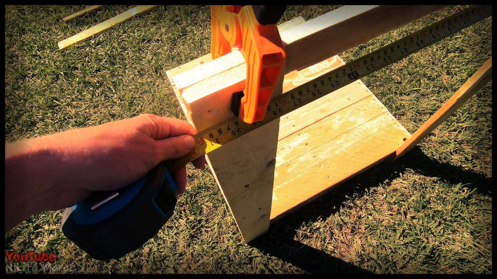 How to Build a Dog Kennel - Cheap and Easy Dog House : 49 Steps (with ...