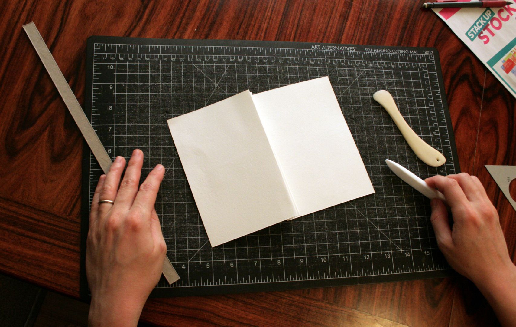 Flag Book : 16 Steps (with Pictures) - Instructables