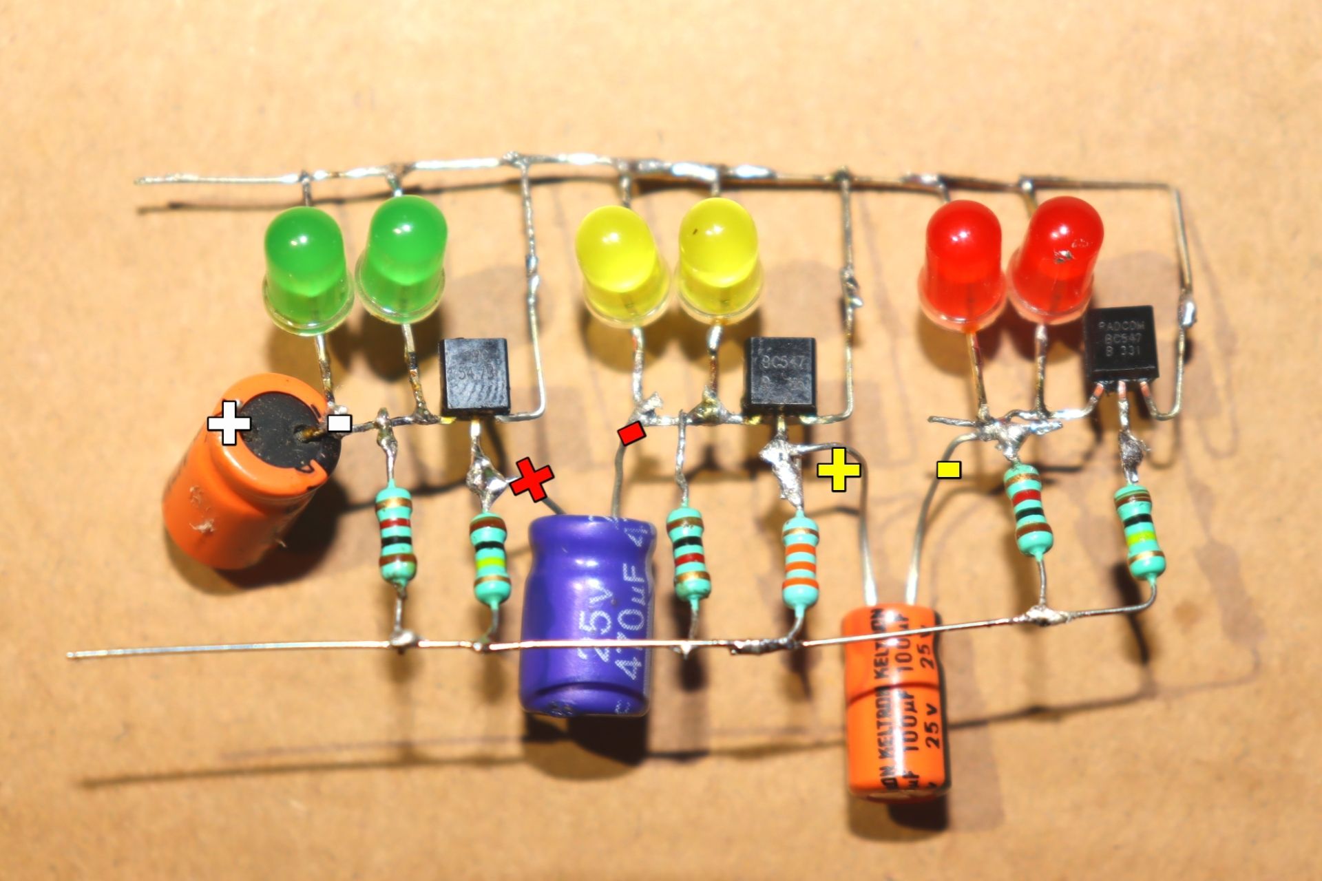 Traffic Light Project : 15 Steps - Instructables