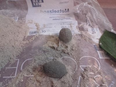 Several Methods to Use Cement to Make Concrete Chickens : 13 Steps ...