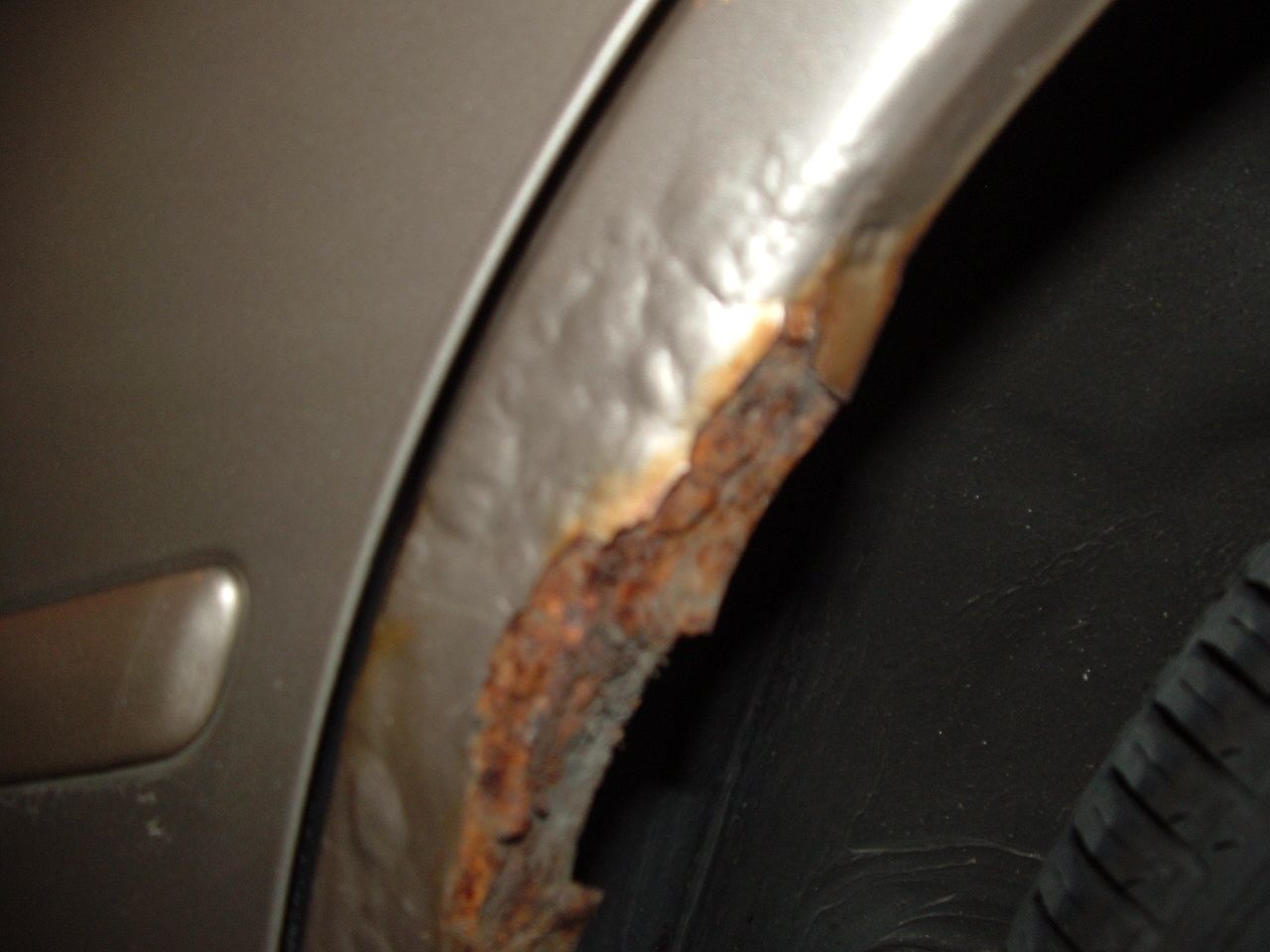 How to Fix Rust Around Your Wheel Wells : 8 Steps (with Pictures ...
