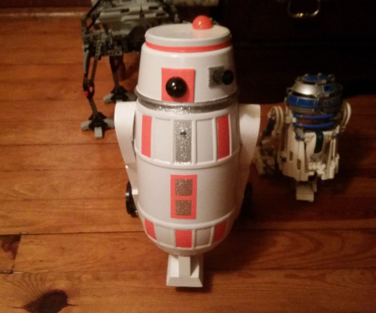 Q5 a Star Wars Themed Astromech Driod : 10 Steps (with Pictures ...