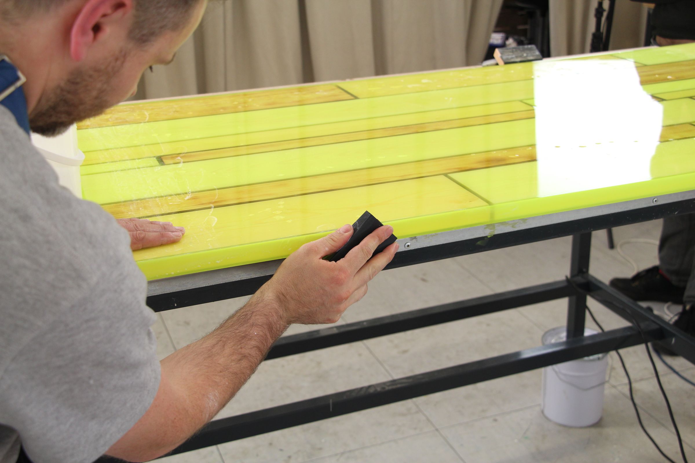 DIY NEON RESIN PLANK TABLE - How to Make Your Own Using GlassCast® 3 ...