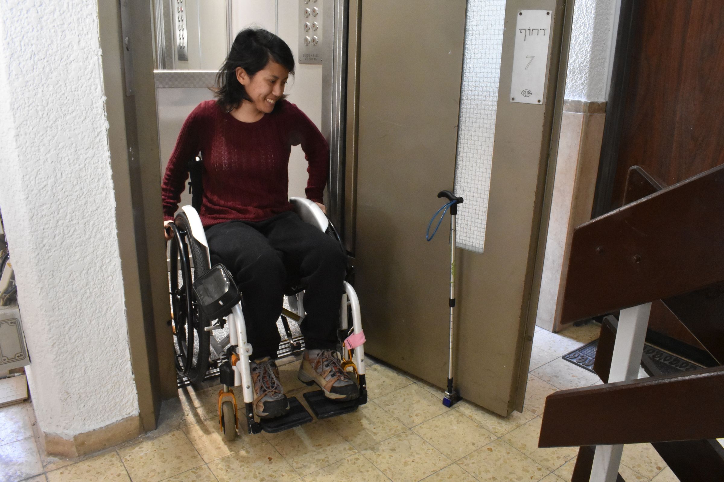 Door Opener and Stopper (originally for People in Wheelchairs) : 6 ...