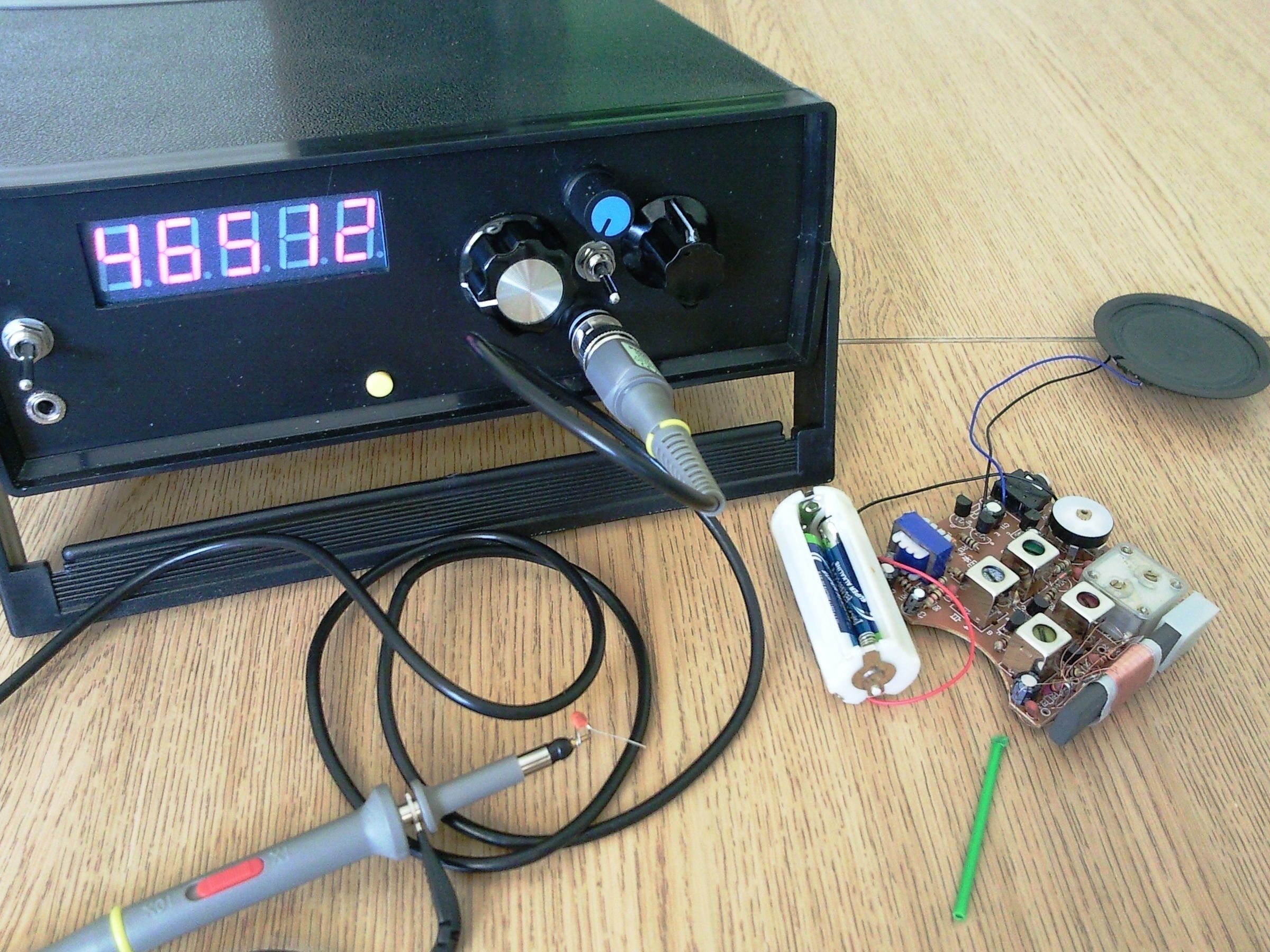 Assembling AM Radio Receiver Kit : 9 Steps (with Pictures) - Instructables