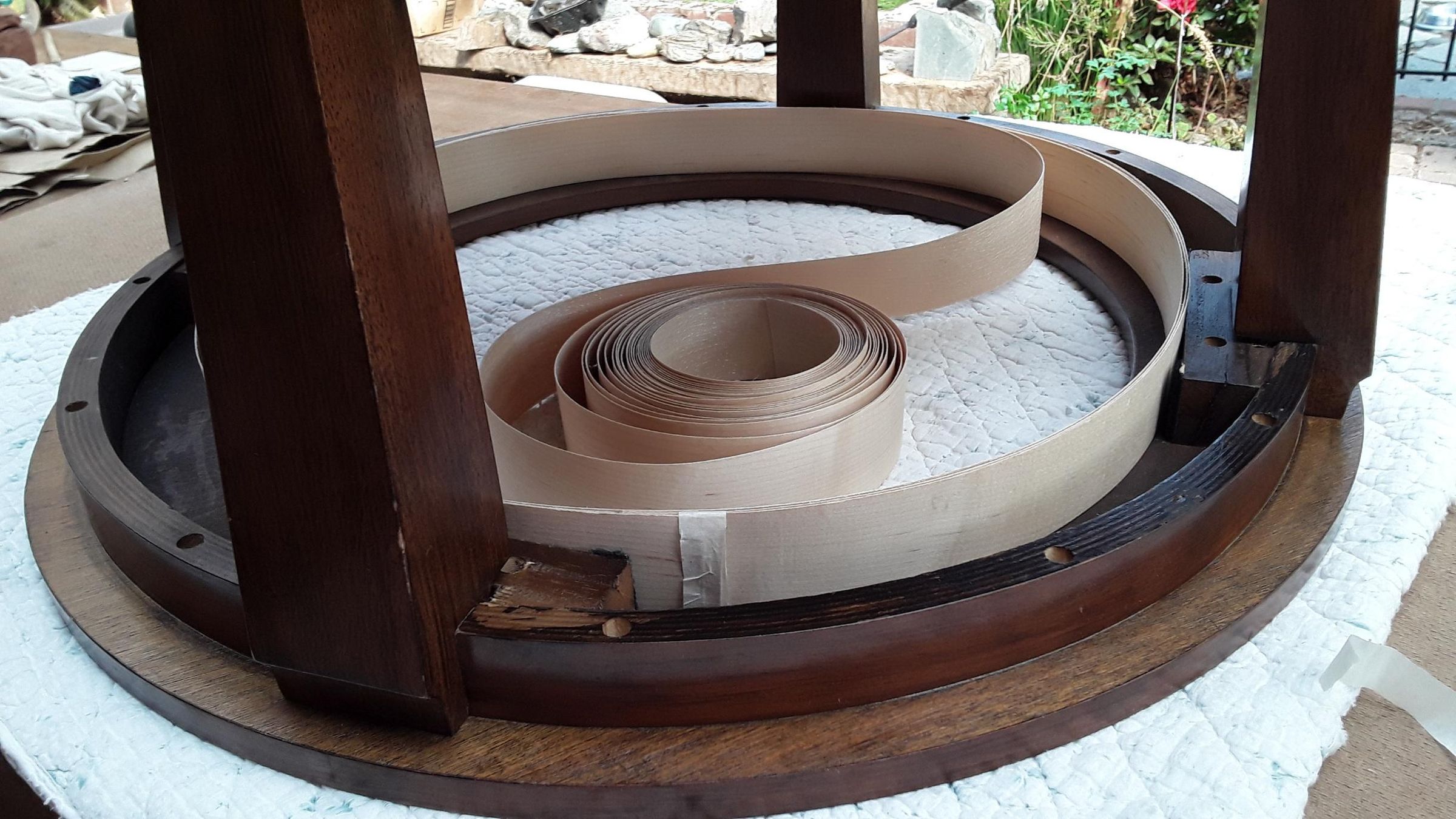 Compass Display Table With Indirect Lighting : 6 Steps (with Pictures ...