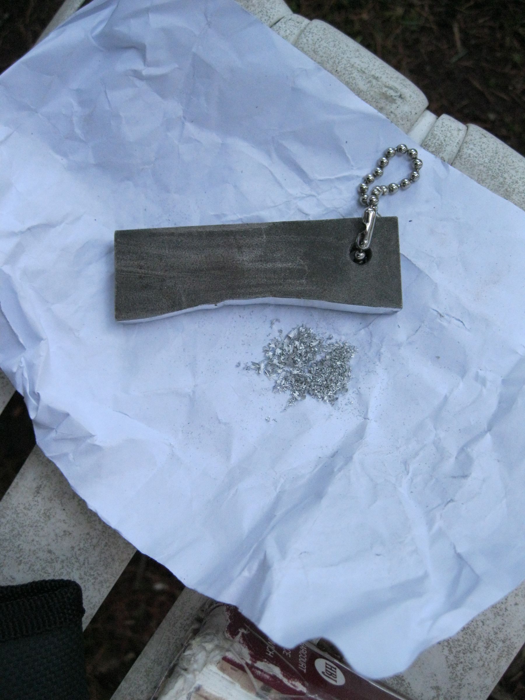 How to Make Fire With a Magnesium Stick : 6 Steps - Instructables