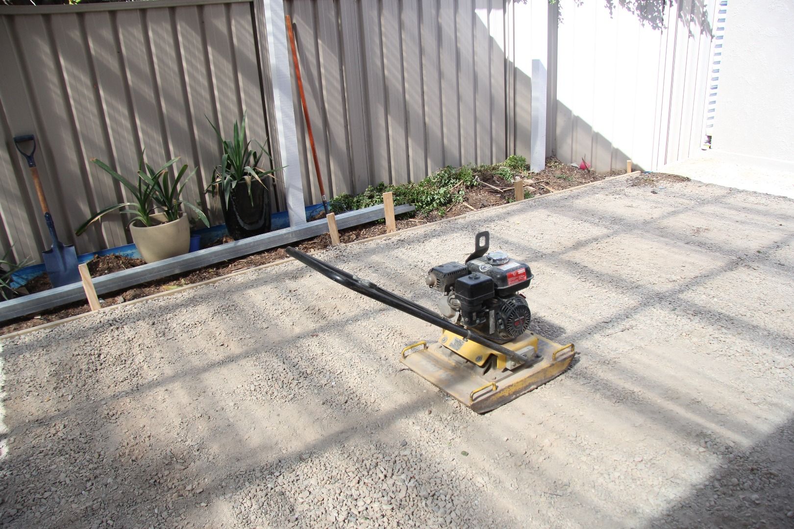 How to Lay Pavers : 10 Steps (with Pictures) - Instructables