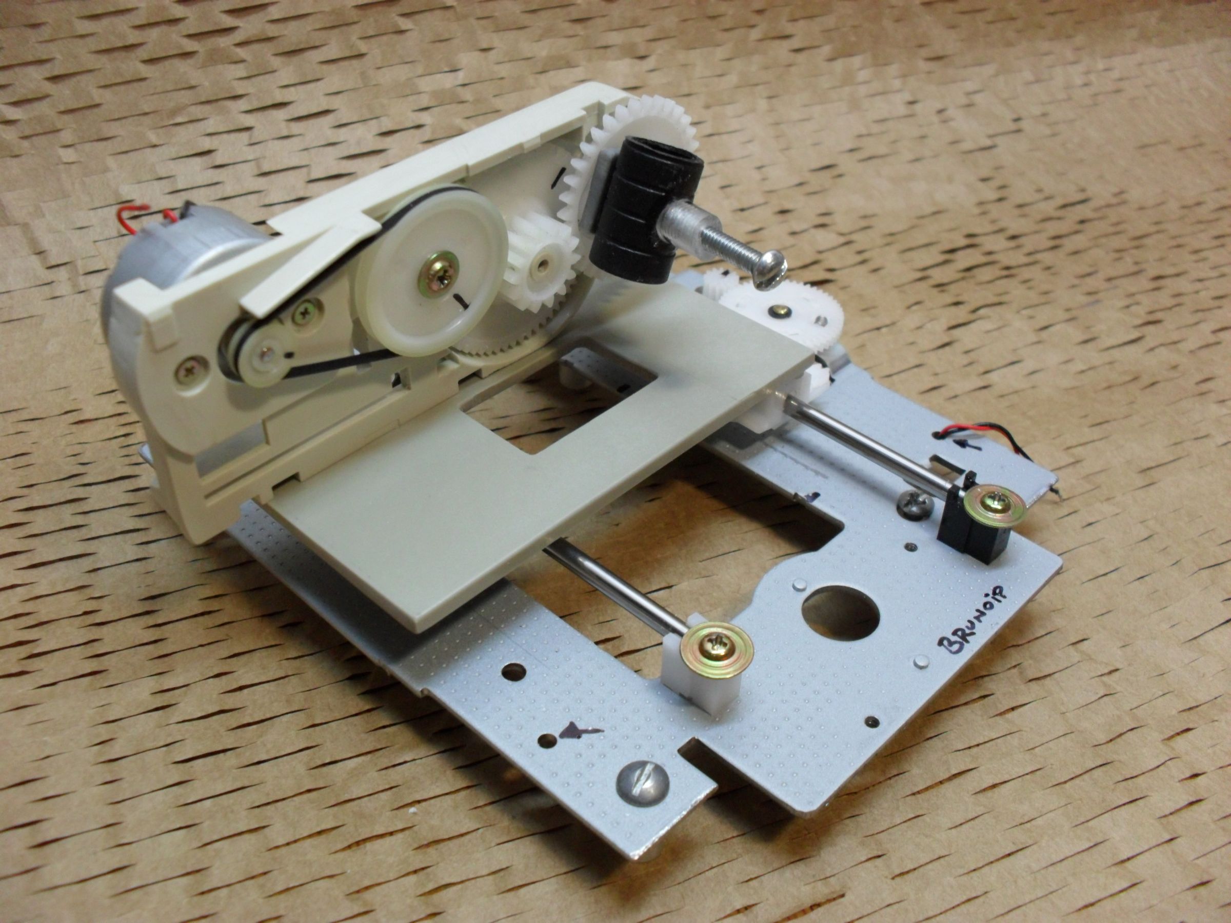 Printer From a CD Reader : 11 Steps (with Pictures) - Instructables