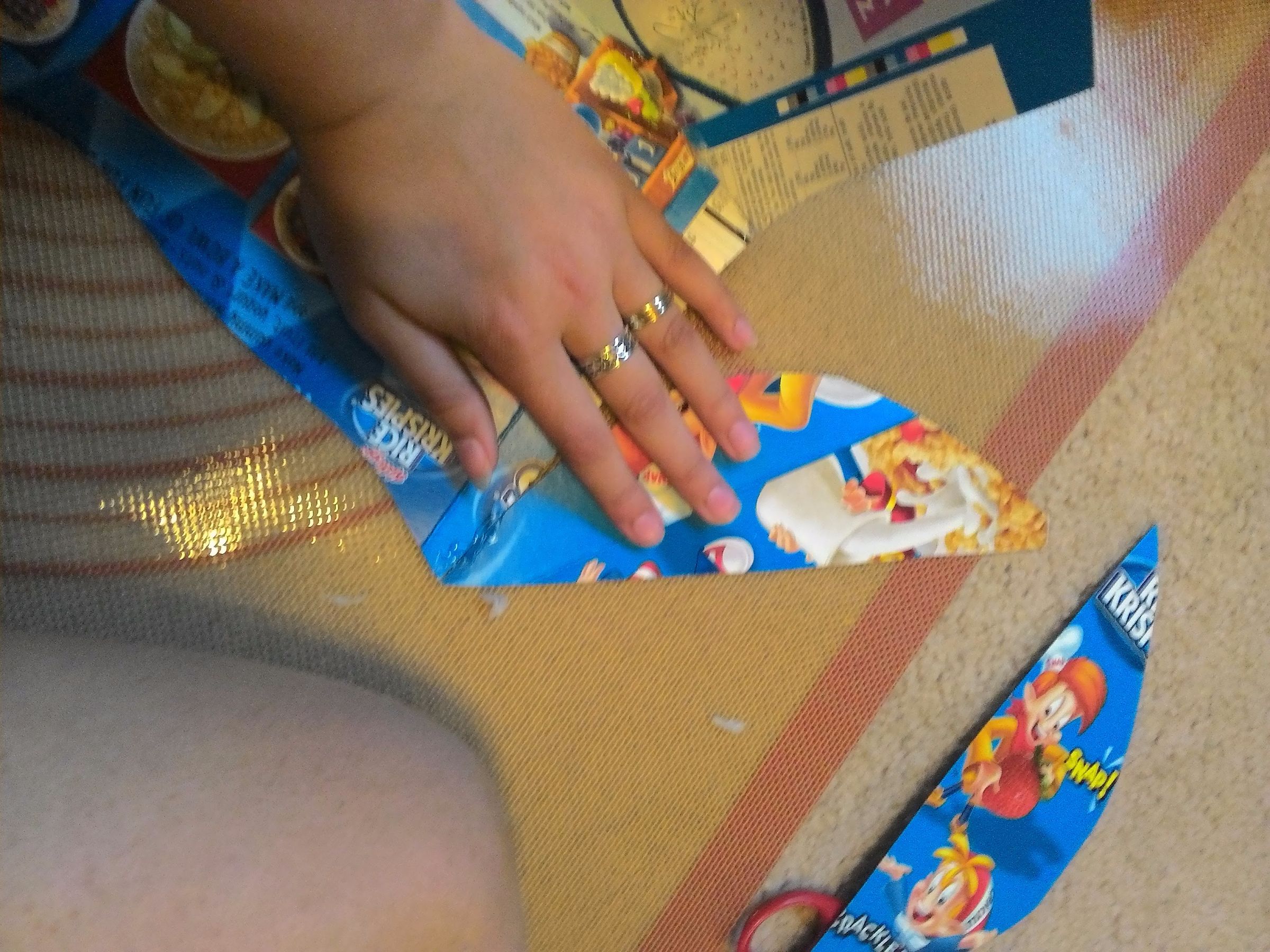 How to Make Loki's Helmet : 11 Steps (with Pictures) - Instructables