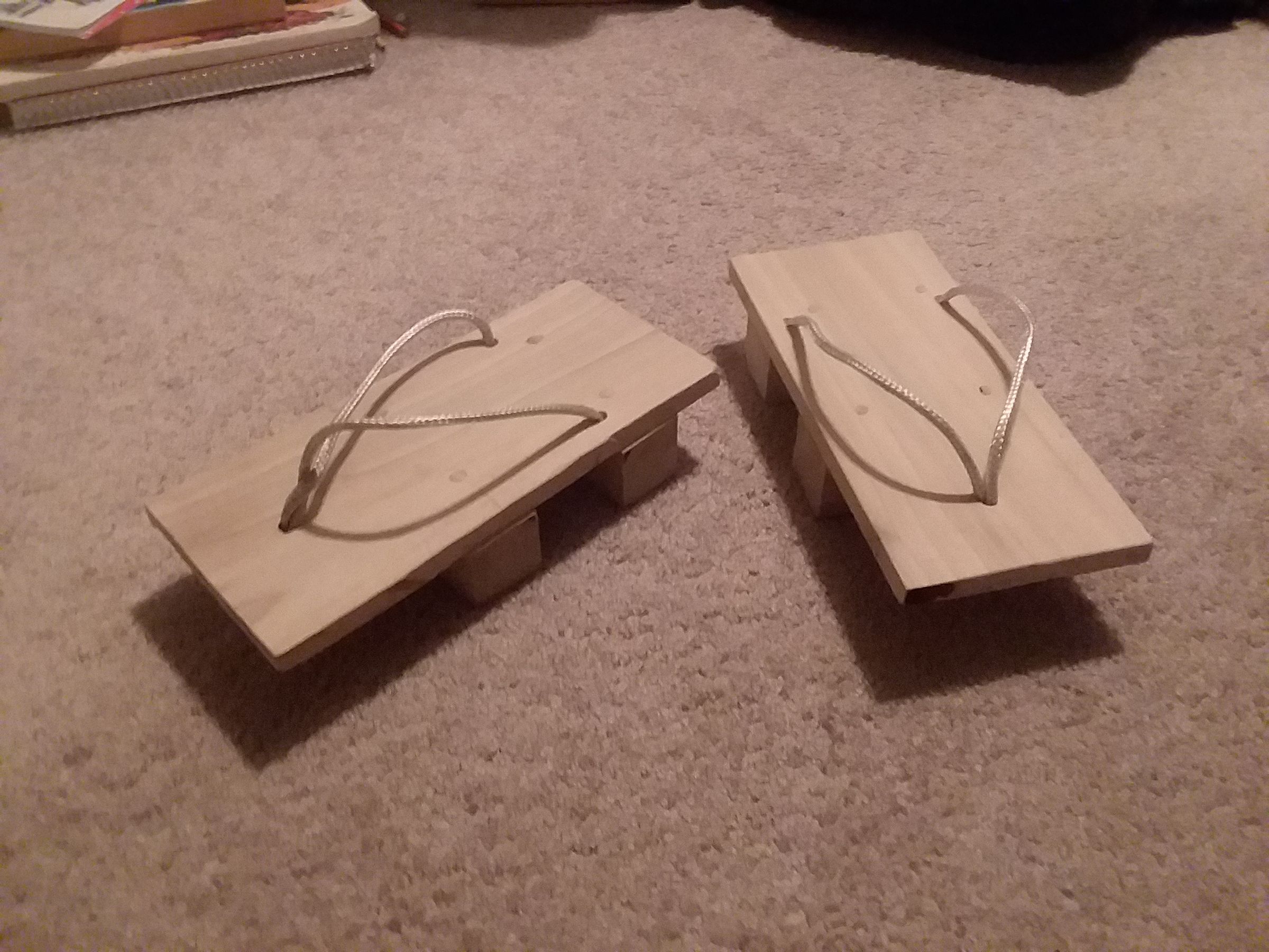 Make Your Own Geta Sandles : 6 Steps (with Pictures) - Instructables