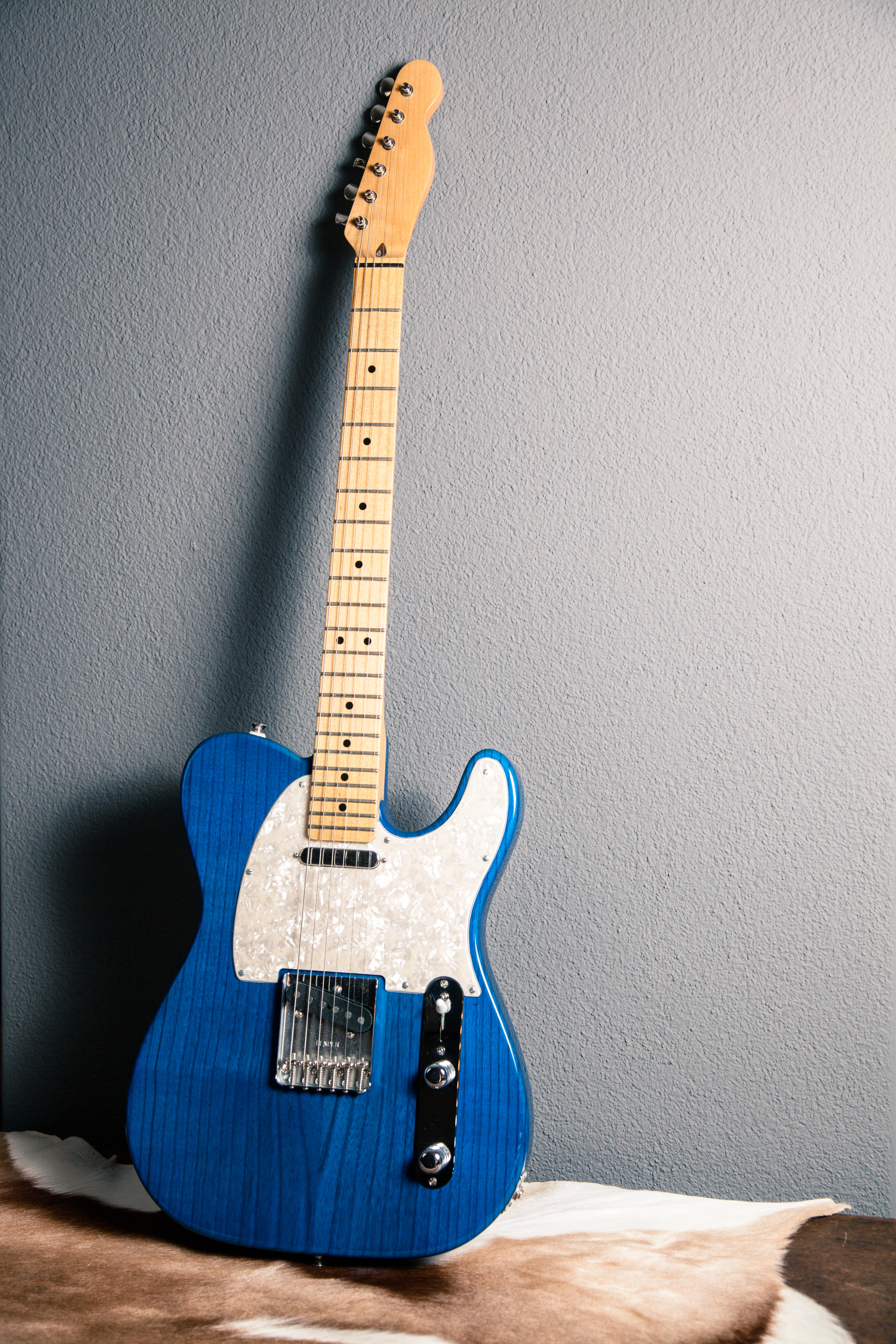 Pearl Blue Vintage Telecaster : 21 Steps (with Pictures) - Instructables