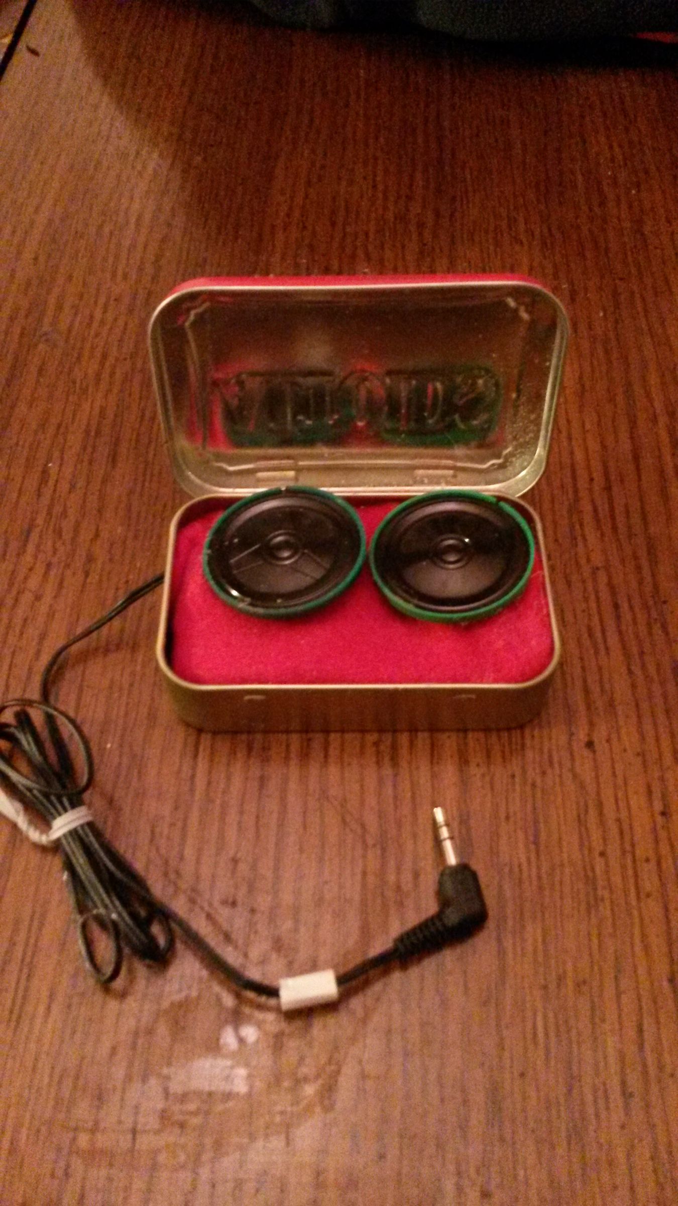 Altoids Speakers! : 4 Steps - Instructables