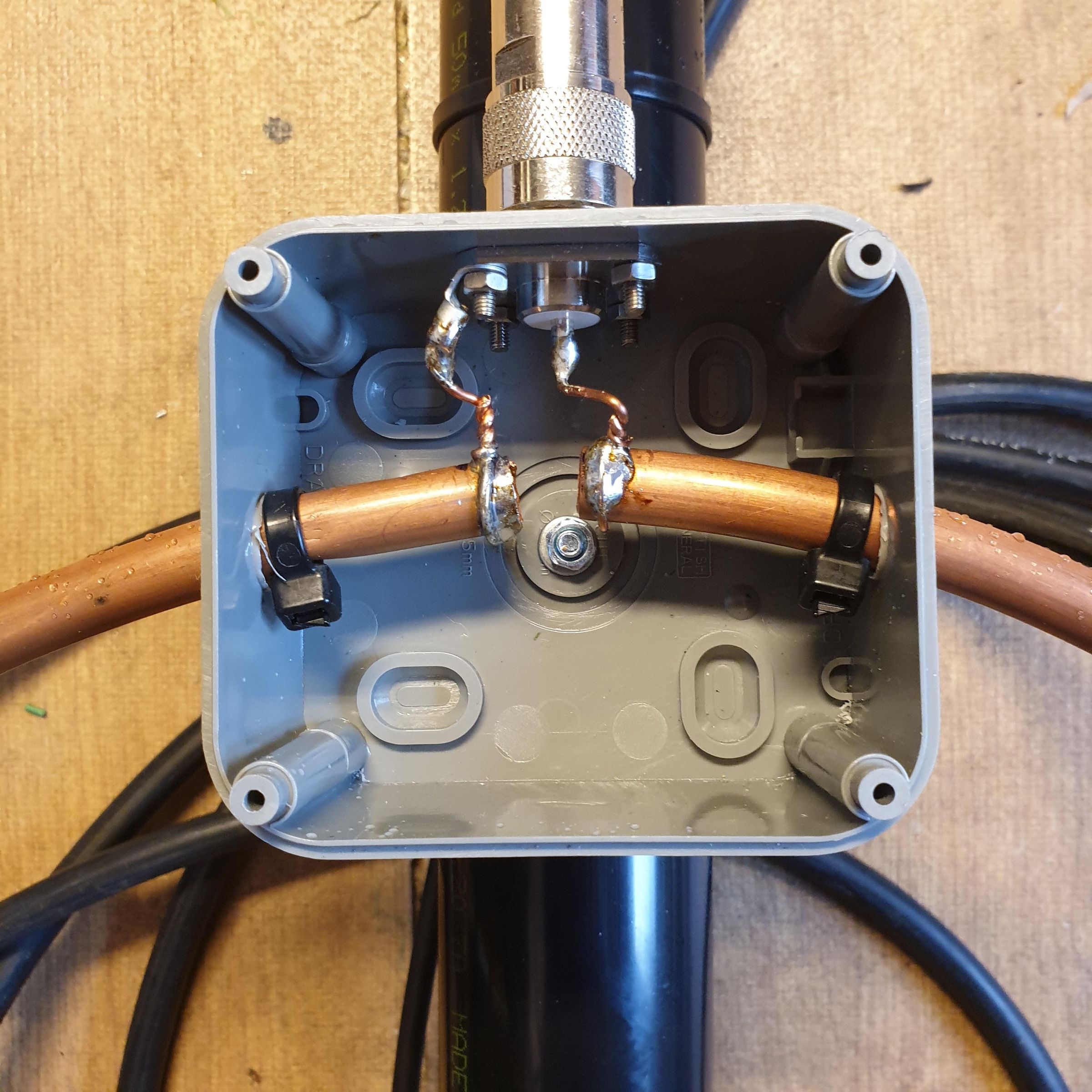 Magnetic Loop Antenna Automated Tuner : 22 Steps (with Pictures ...