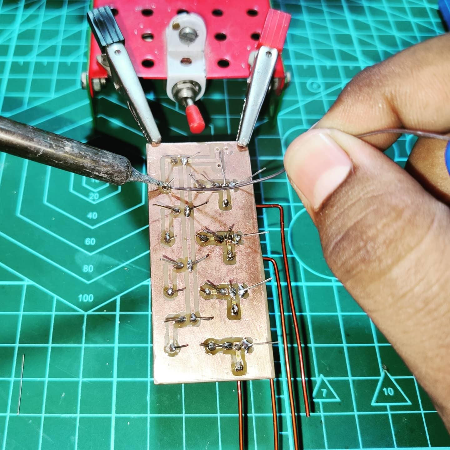 Water Level Indicator With Custom PCB Board : 5 Steps - Instructables