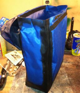 DIY Bike Panniers - Homemade Bicycle Panniers : 10 Steps (with Pictures ...