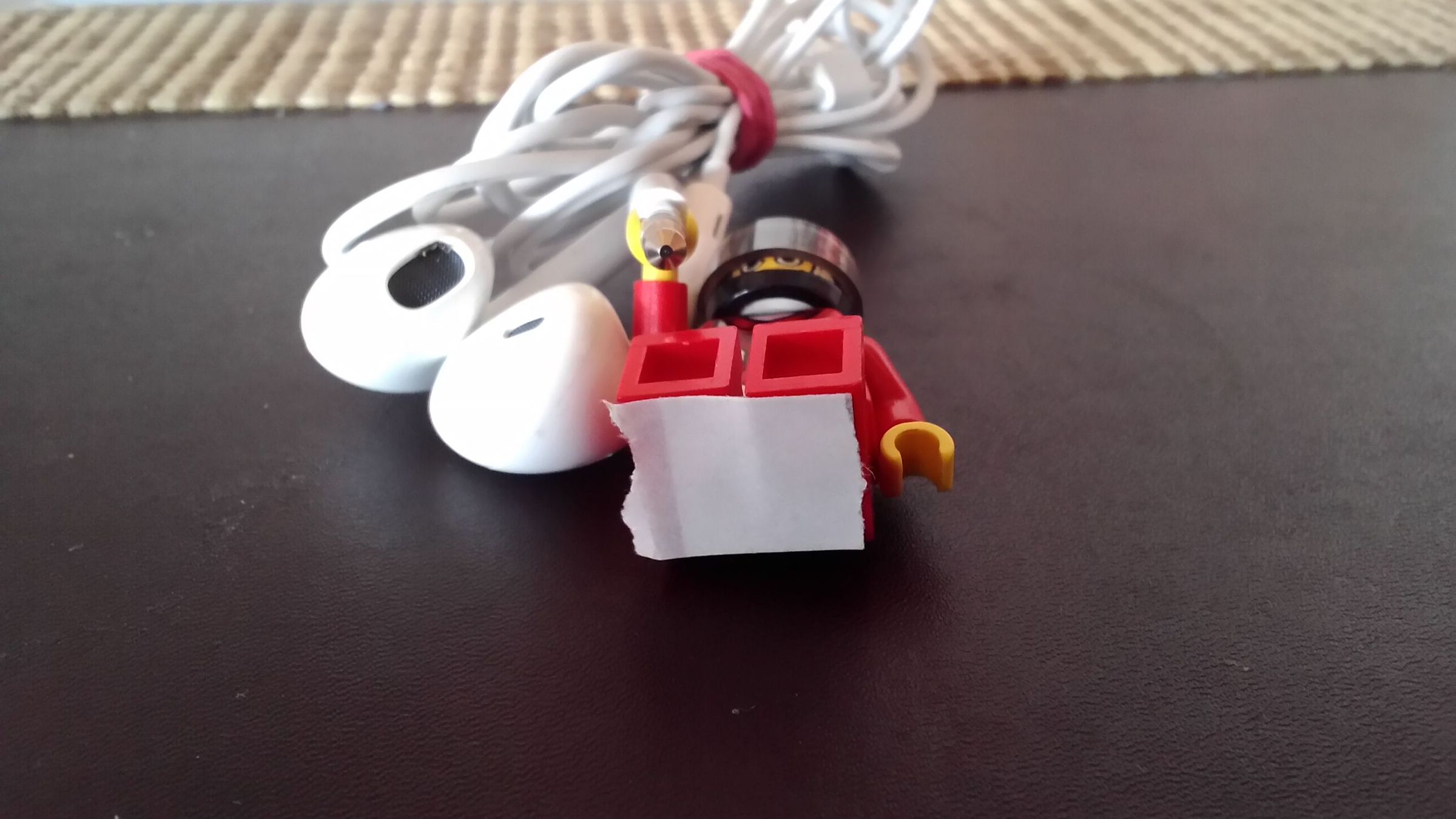 Lego Cable Holder : 5 Steps - Instructables