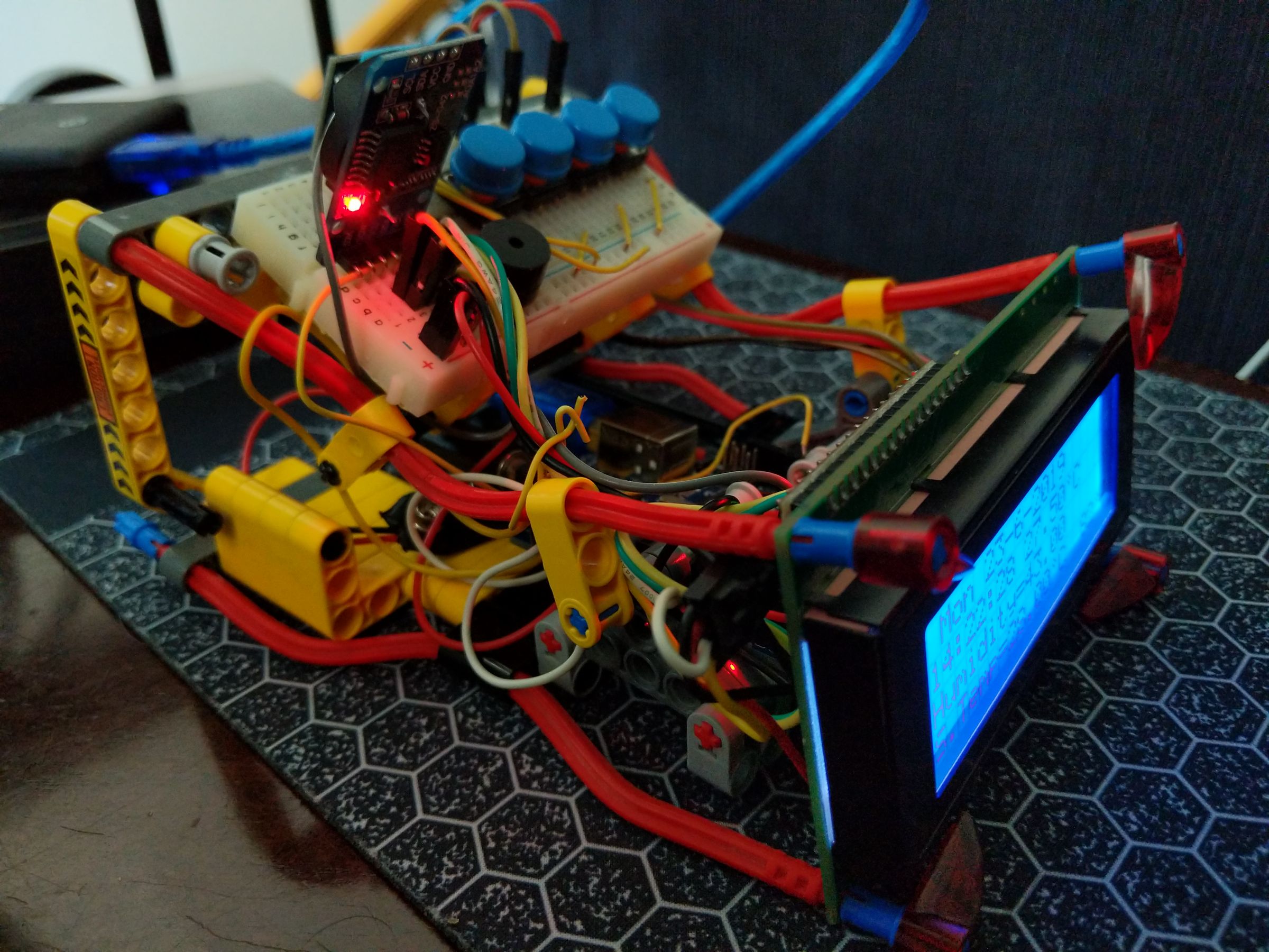 Lcd Clock With Humidity and Temperature Using DS3231 With Alarm : 5 ...