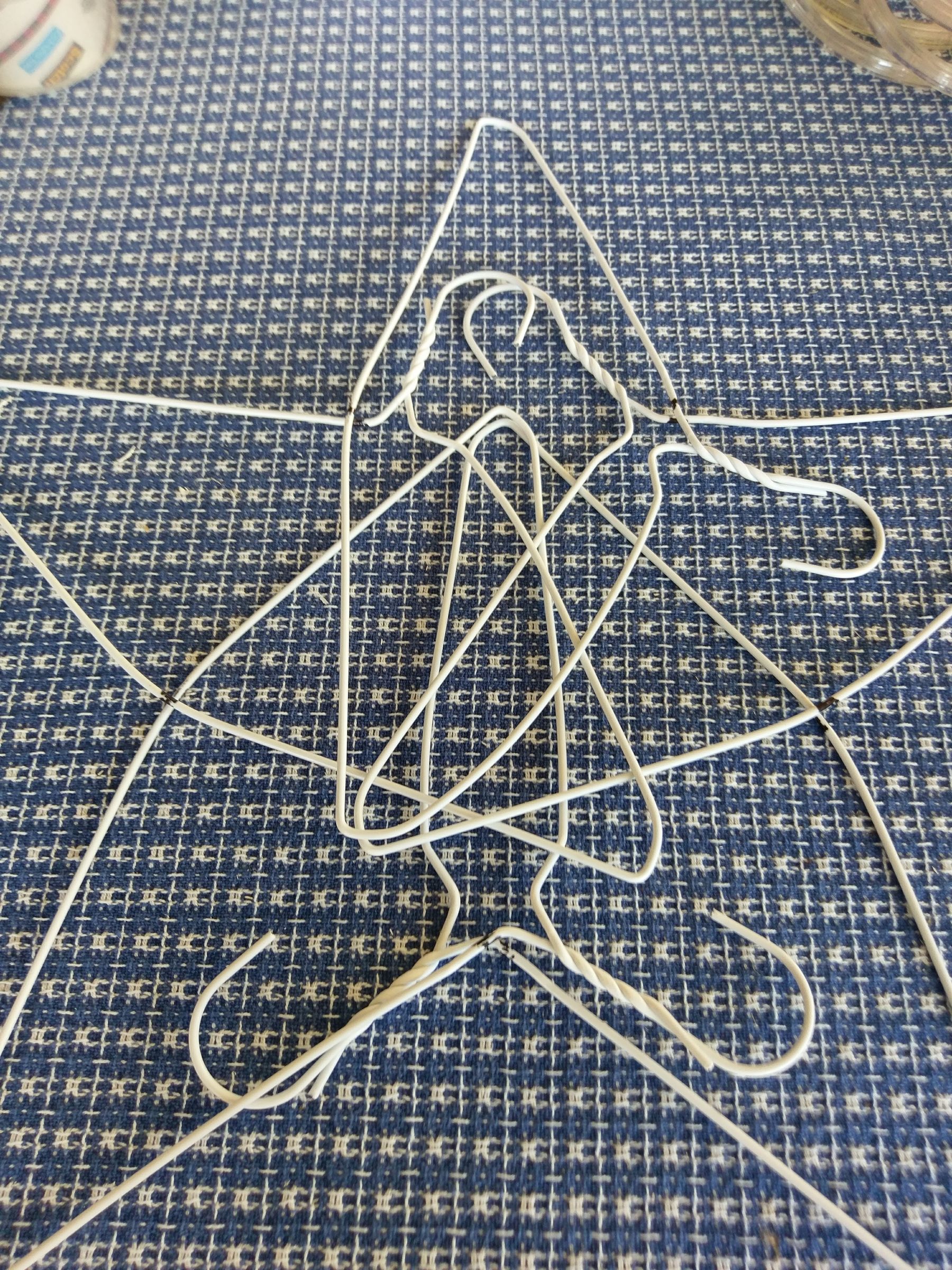 Intro: DIY Lighted Star ~ From 5 Coat Hangers & a Rope Light : 10 Steps ...
