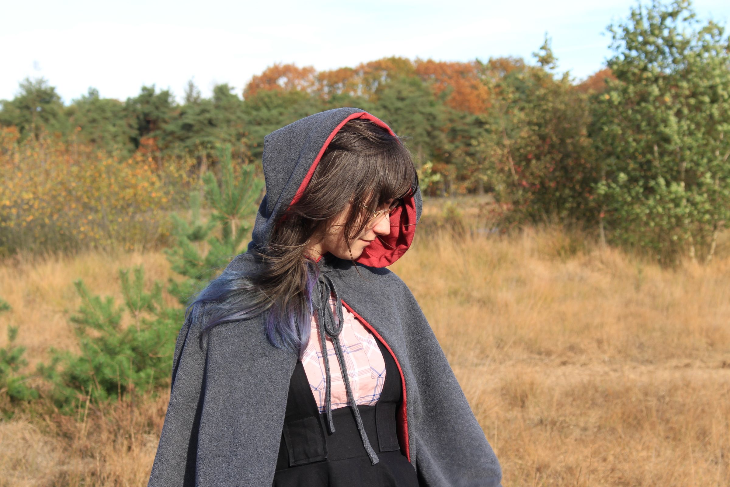 Little Red Riding Hood Invertible Wolf Cloak : 17 Steps (with Pictures ...