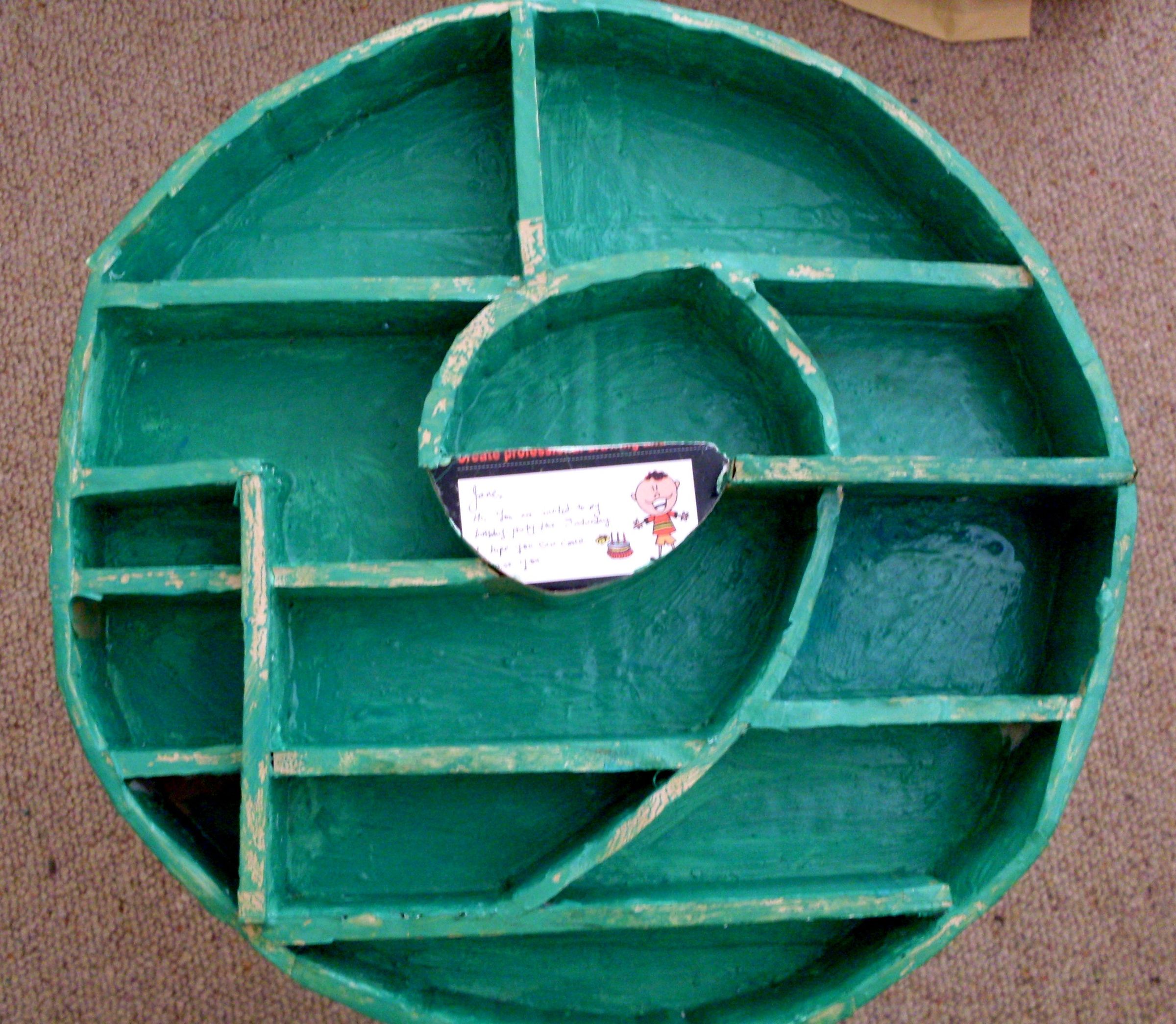 Circular Cardboard Shadowbox (Hot-glue Method) : 6 Steps - Instructables