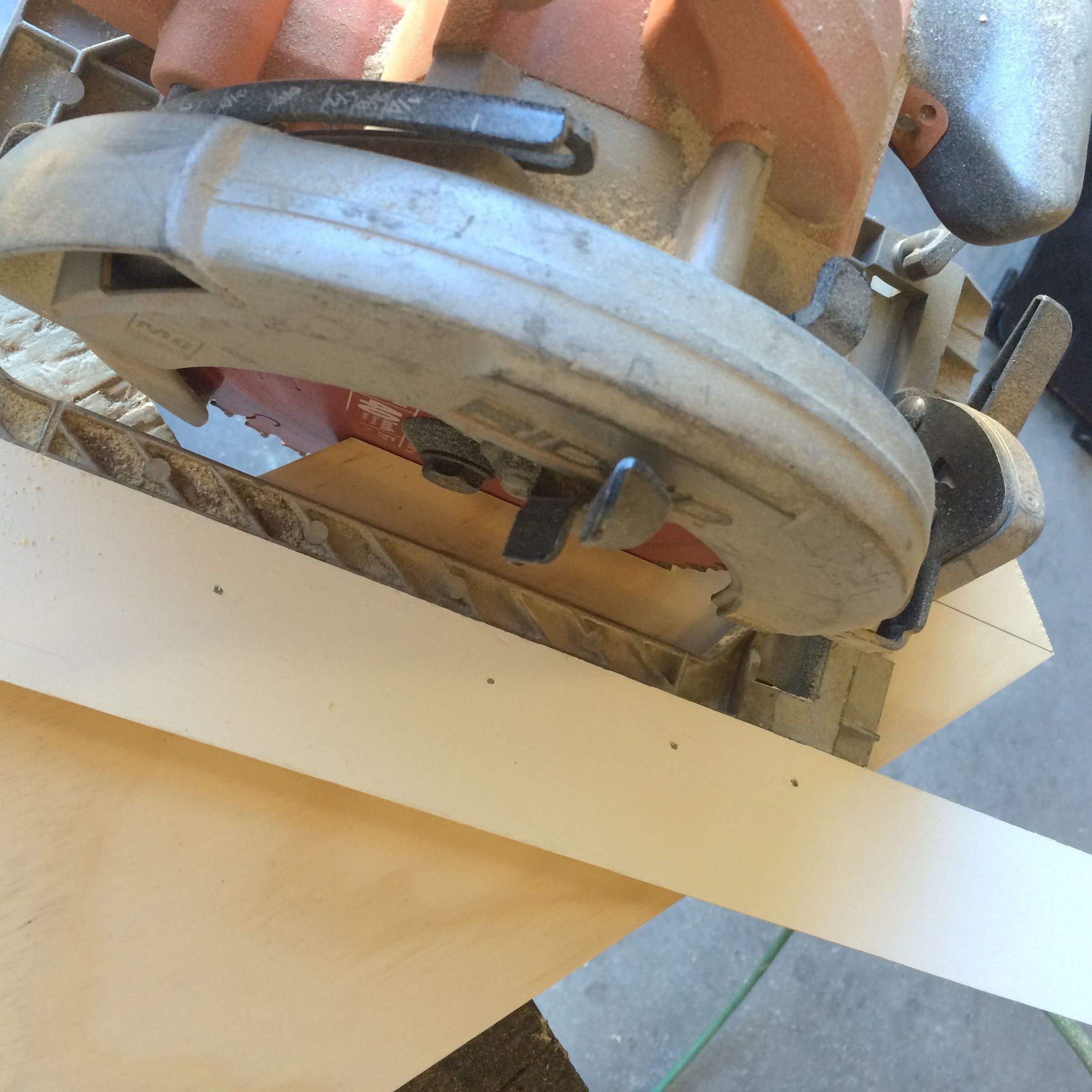 Make a Fast Easy 45 Degree Crosscut Jig : 9 Steps (with Pictures ...