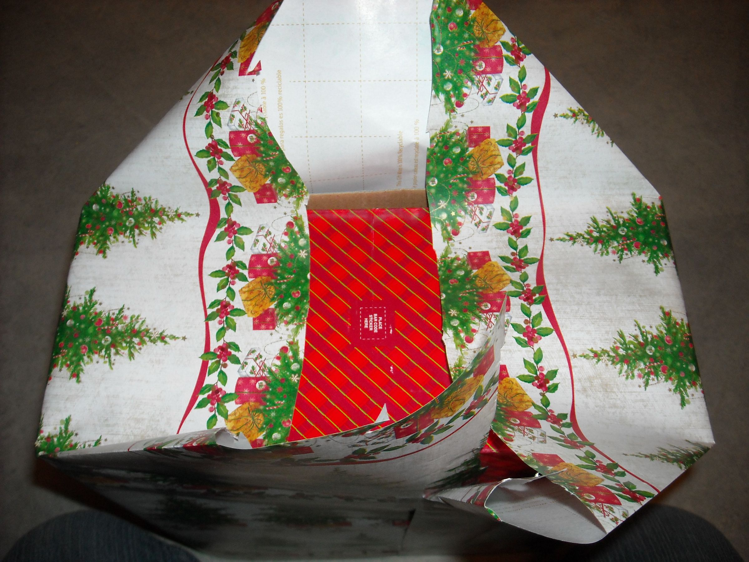 How to Wrap a Rectangular Gift : 8 Steps - Instructables