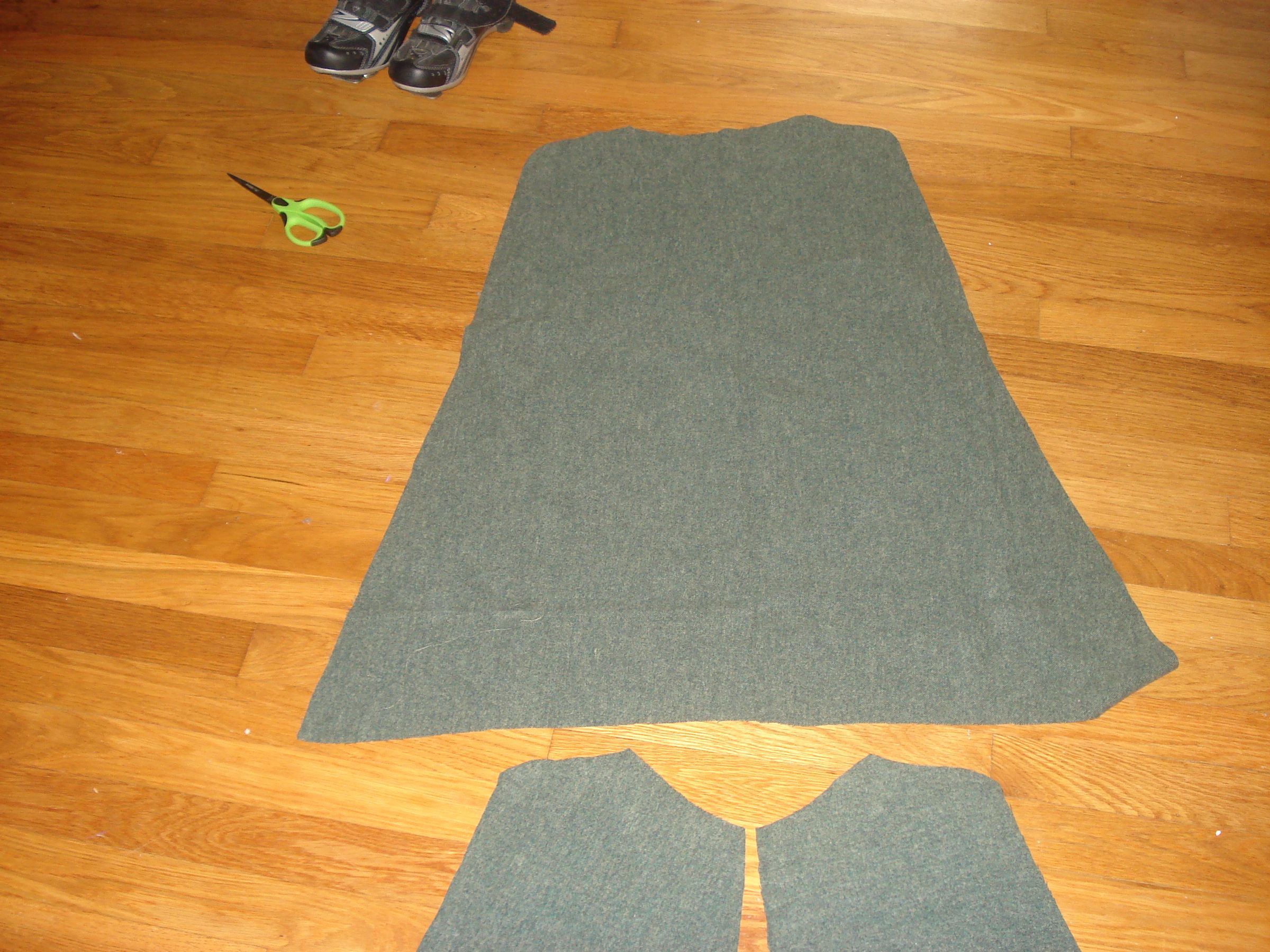 Reversible Cape Coat With Arm Holes : 8 Steps (with Pictures ...