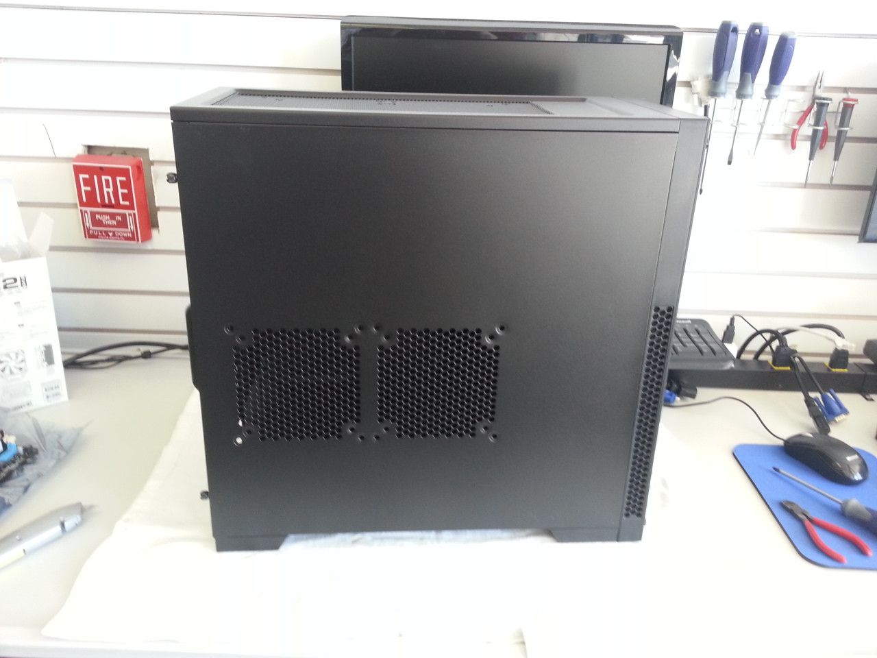 How to Build a Desktop Computer : 9 Steps - Instructables